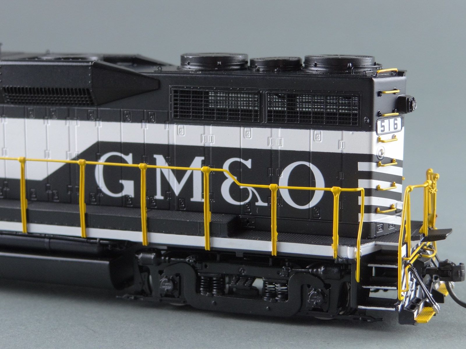 HO Brass Model Train - OMI AA-1090-2 GM&O EMD GP30 Diesel #516 - 2006 Run