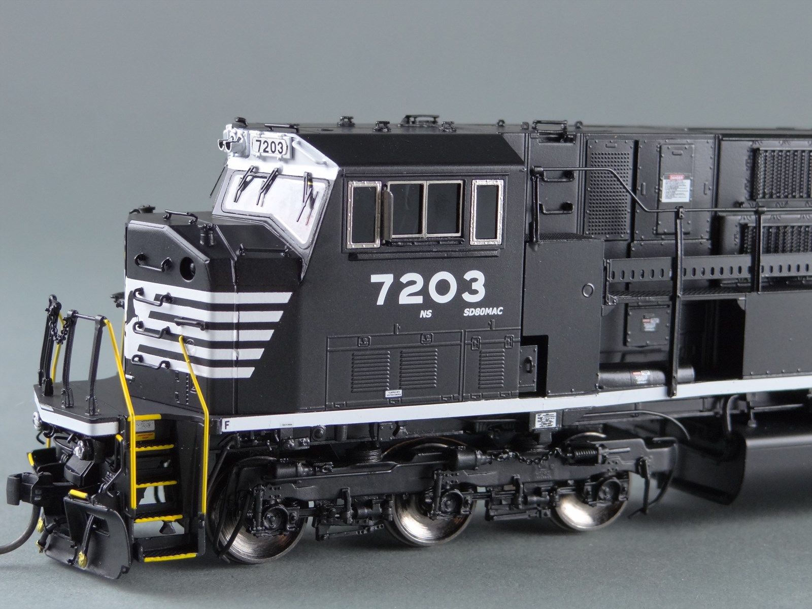 HO Brass Model Train - OMI AA-1101-1 NS Norfolk Southern SD80MAC Diesel ...