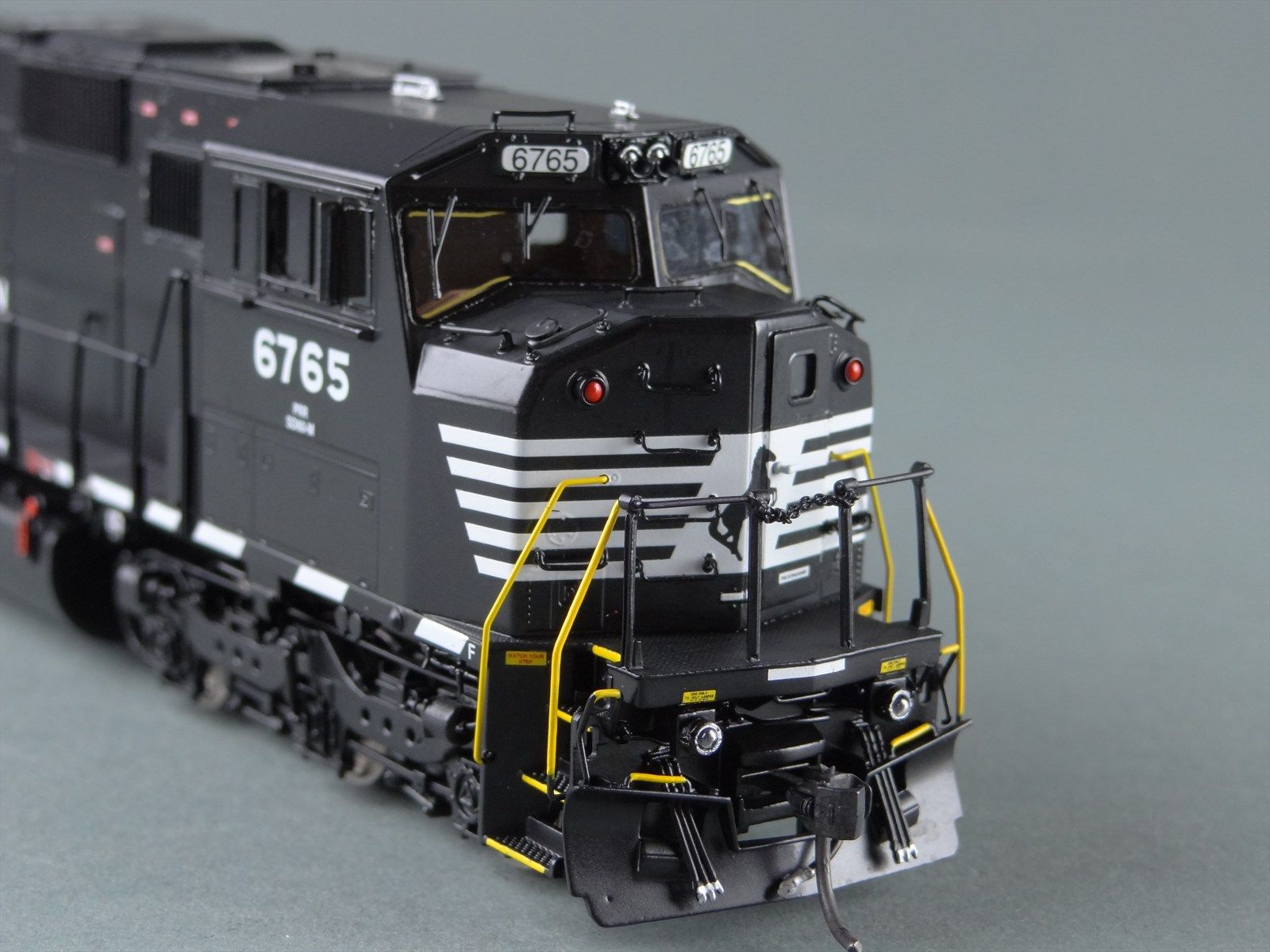 HO Brass Model Train - OMI NS Norfolk Southern / ex Conrail SD60M Diesel #6765 - 2004 Run
