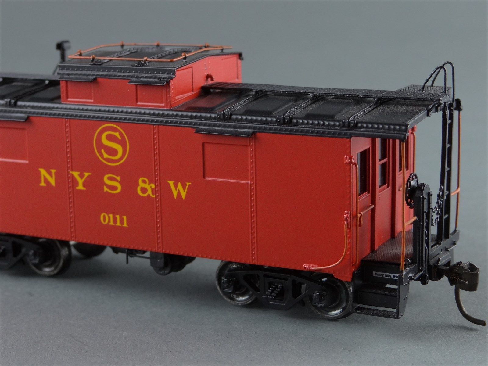 HO Brass Model Train - OMI 3997.2 Overland NYSW Susquehanna Caboose #0111