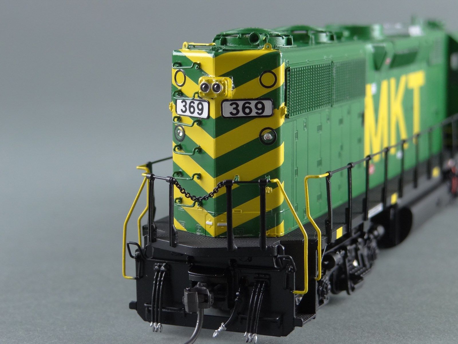 HO Brass Model Train - OMI 87010095.1 MKT Missouri Kansas Texas GP49-2 ...