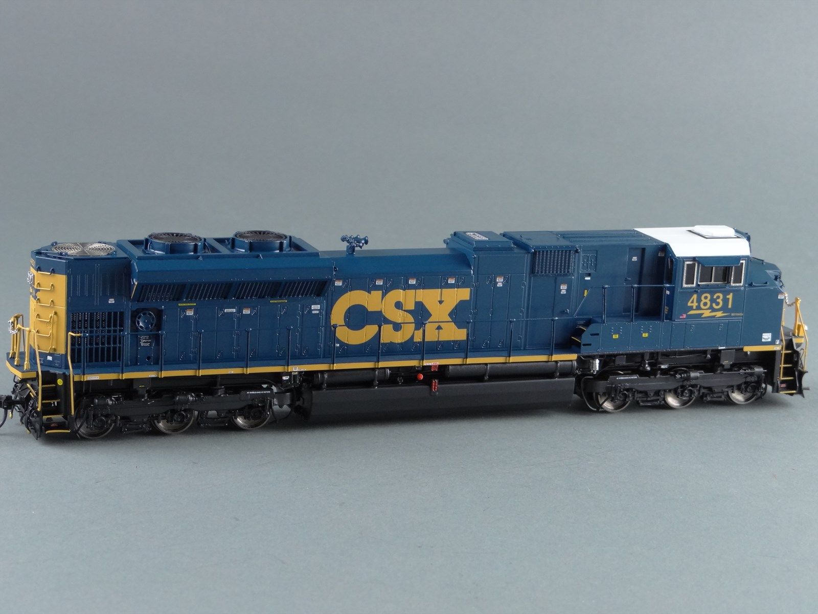 HO Brass Model Train - OMI AA-1102-1 CSX SD70ACe Diesel #4831 - 2004 Run