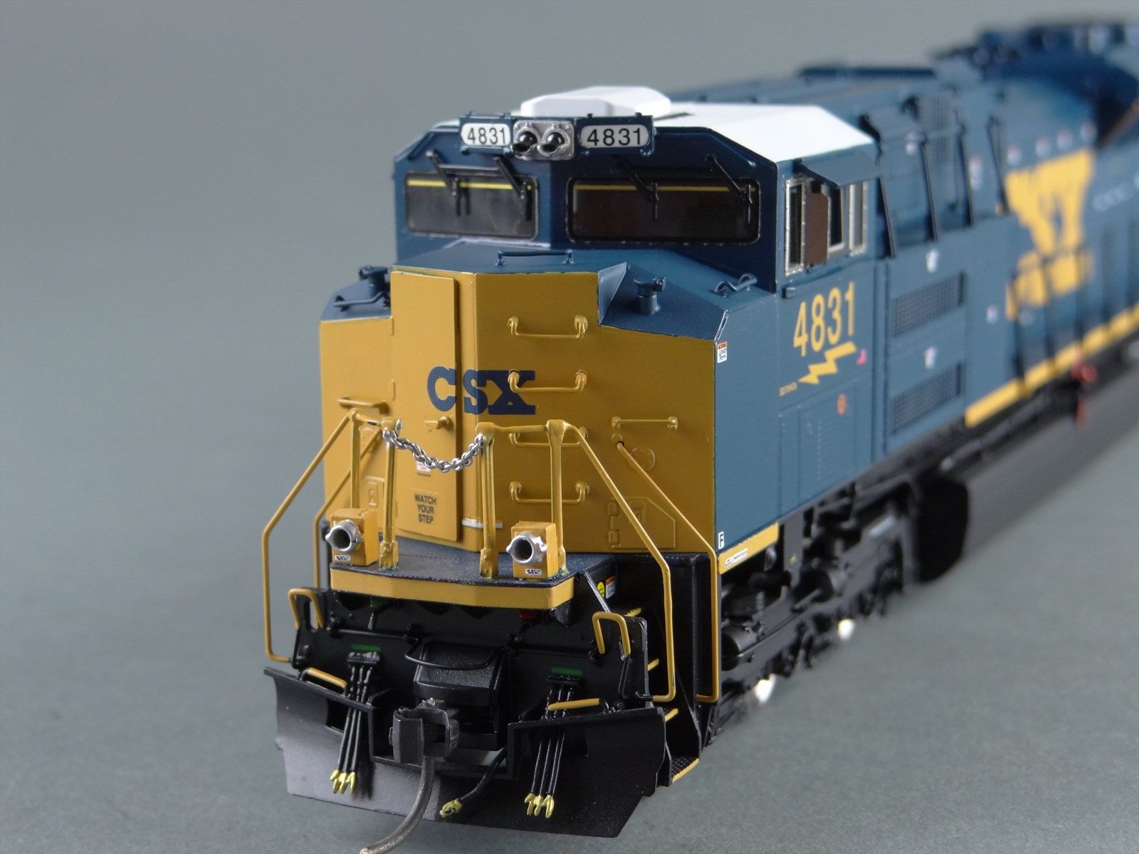 HO Brass Model Train - OMI AA-1102-1 CSX SD70ACe Diesel #4831 - 2004 Run