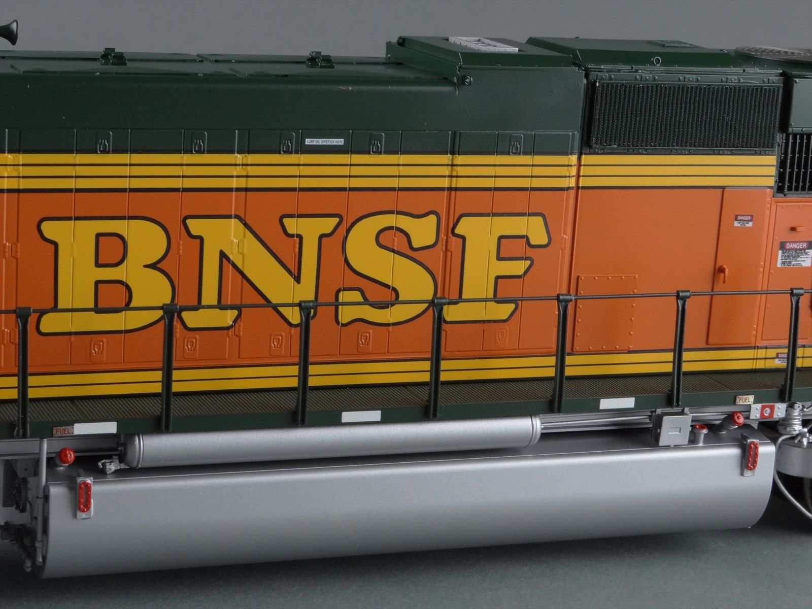 O Scale 2-Rail Brass Model Train - OMI 0628.1 BNSF Heritage II SD70MAC ...
