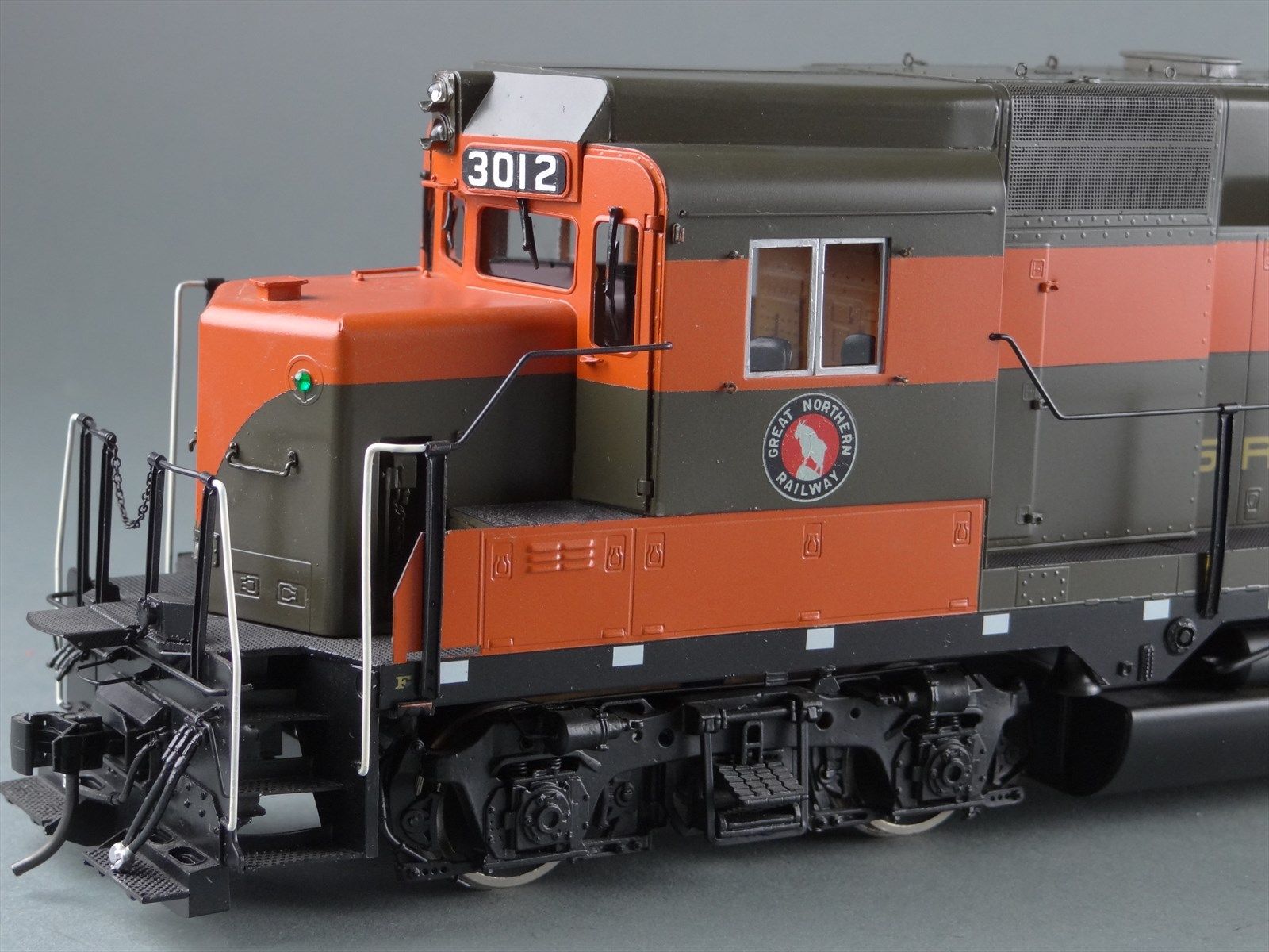 O Scale 2-Rail Brass Model Train - OMI 0463 GN Great Northern GP30 ...