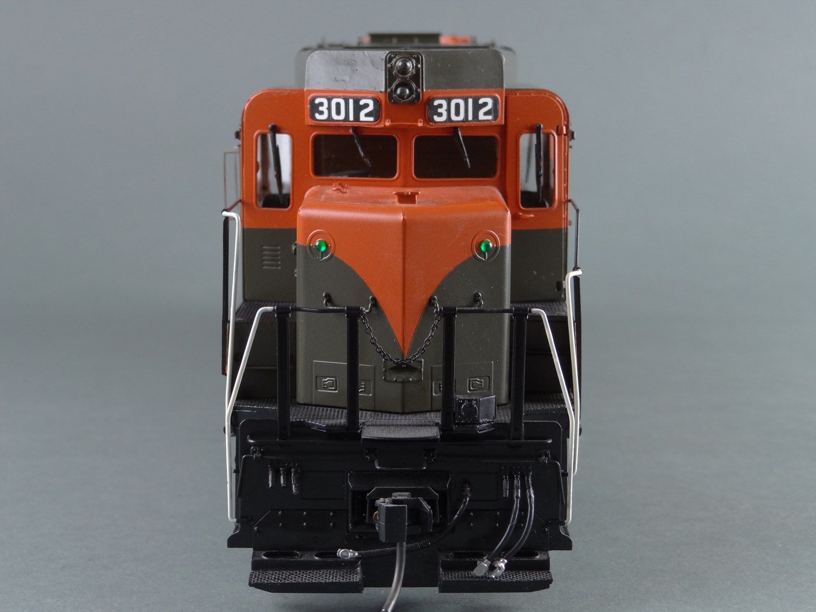 O Scale 2-Rail Brass Model Train - OMI 0463 GN Great Northern GP30 ...