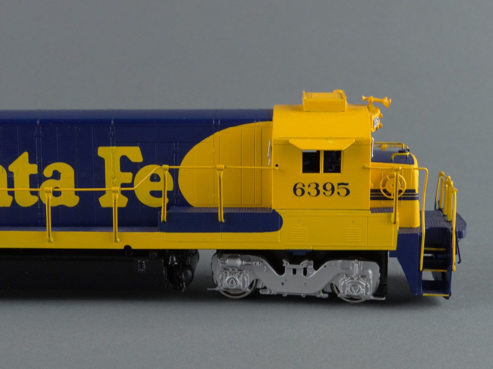HO Brass Model Train - E&P Associates ATSF Santa Fe GE B23-7 #6395