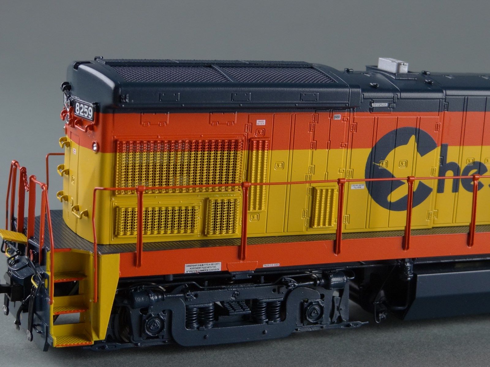 HO Brass Model Train - OMI 6720.1 C&O Chessie B30-7 Diesel #8259 - 2003 Run