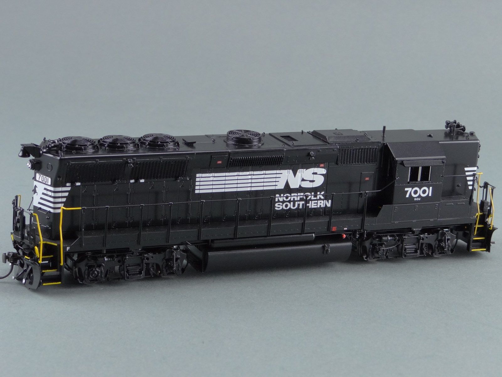 HO Brass Model Train - OMI 5121.3 NS Norfolk Southern GP40X Diesel #7001