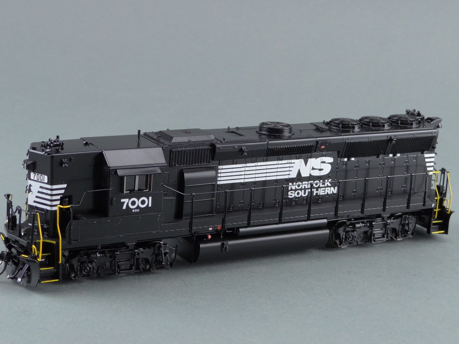 HO Brass Model Train - OMI 5121.3 NS Norfolk Southern GP40X Diesel #7001