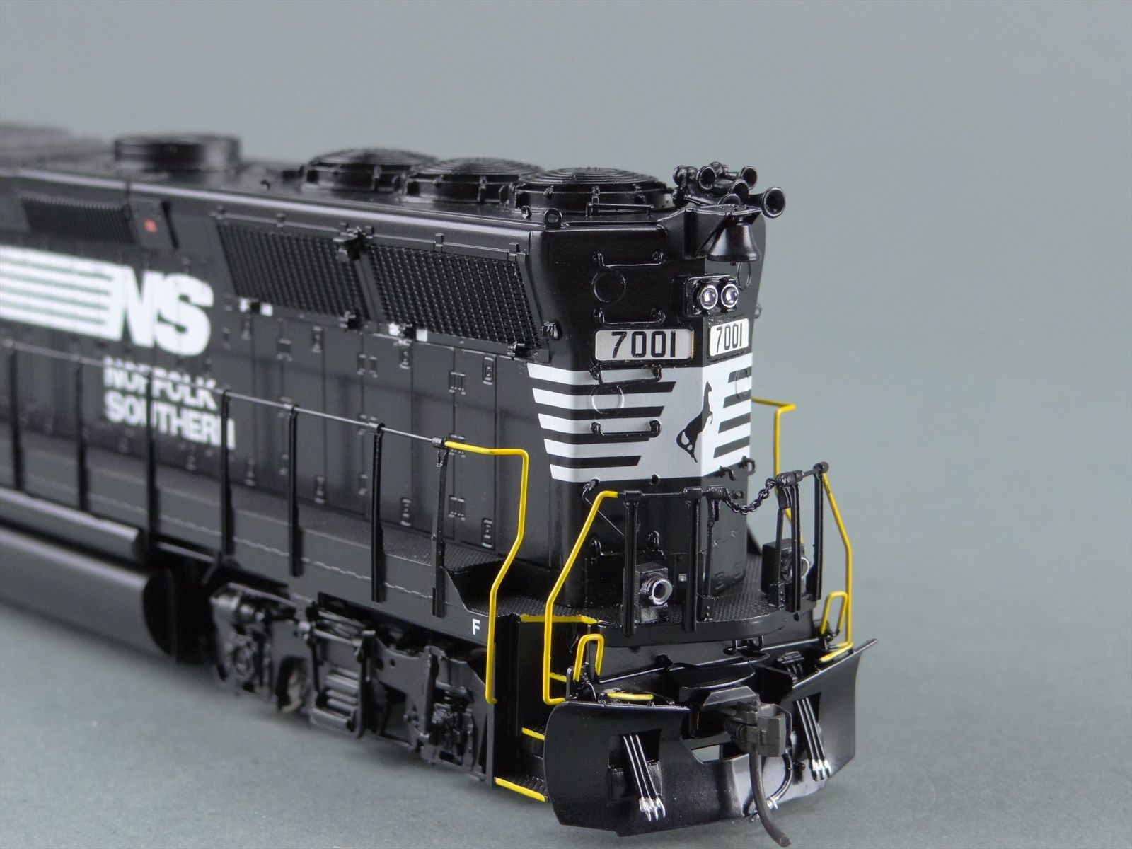 HO Brass Model Train - OMI 5121.3 NS Norfolk Southern GP40X Diesel #7001