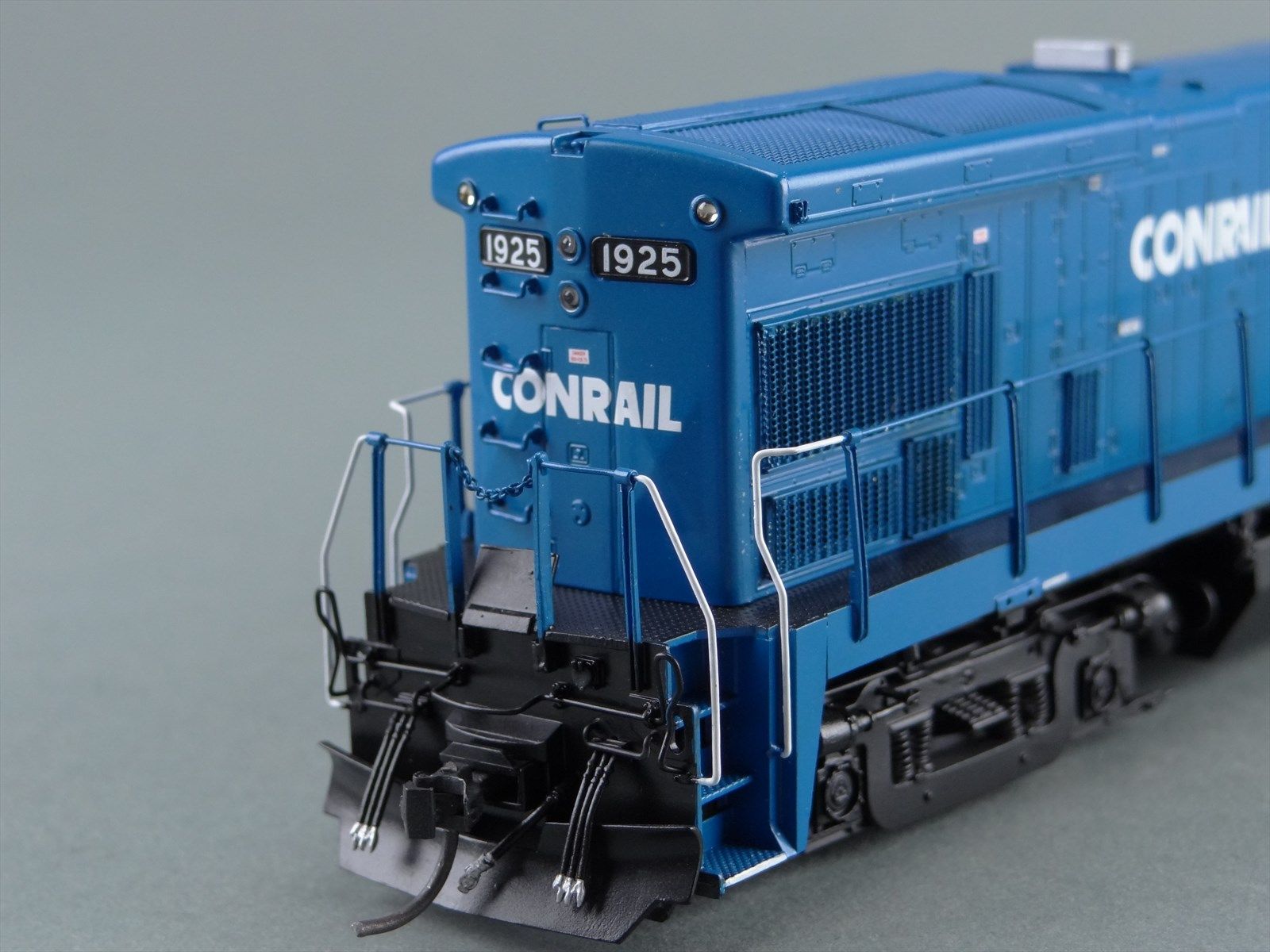 HO Brass Model Train - OMI 6717.1 Overland CR Conrail B23-7 Diesel #1925 - 2003 Run
