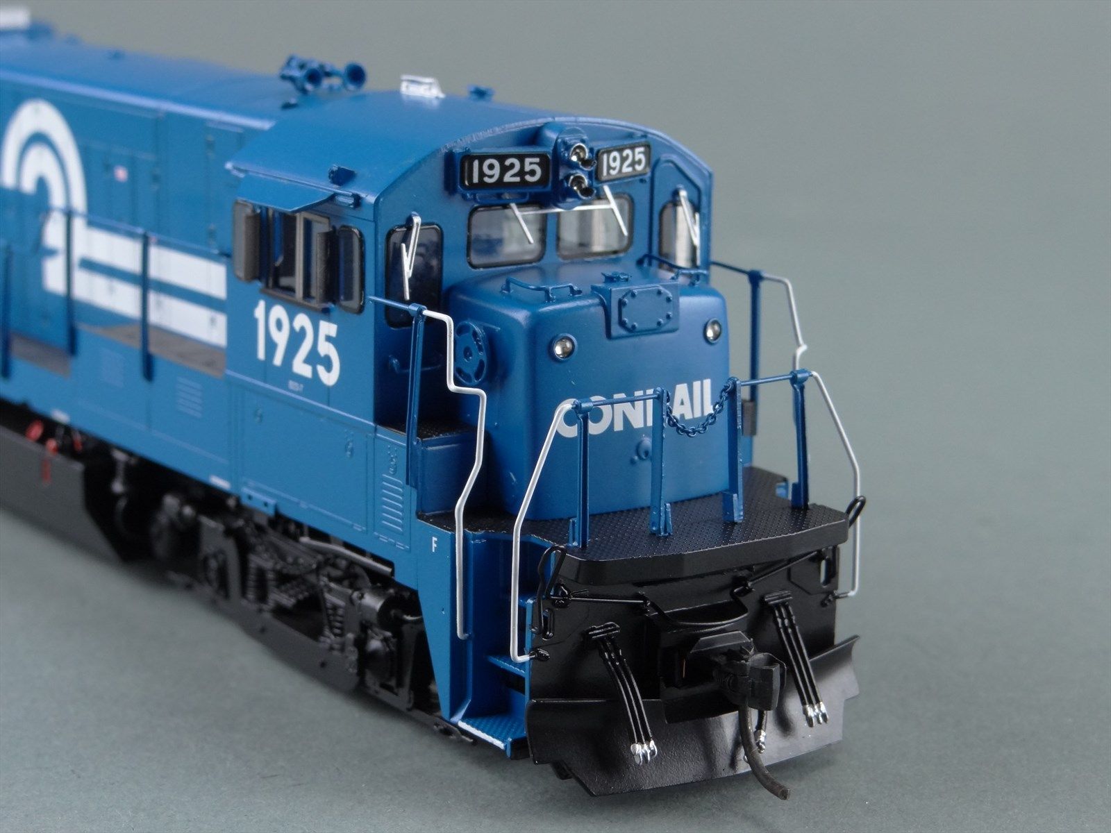 HO Brass Model Train - OMI 6717.1 Overland CR Conrail B23-7 Diesel #1925 - 2003 Run