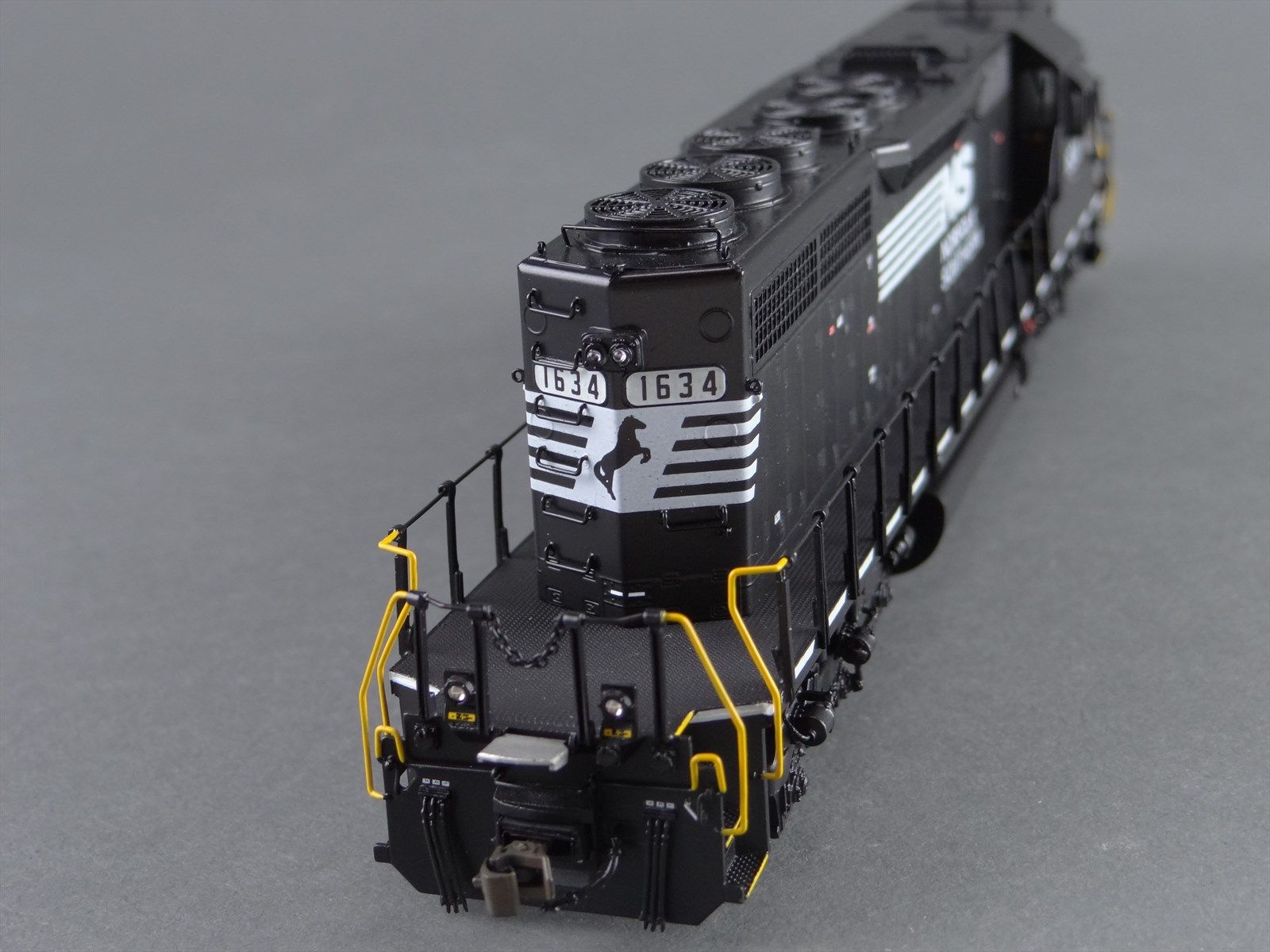 HO Brass Model Train - OMI 6671.2 NS Norfolk Southern SD40-2 Diesel ...