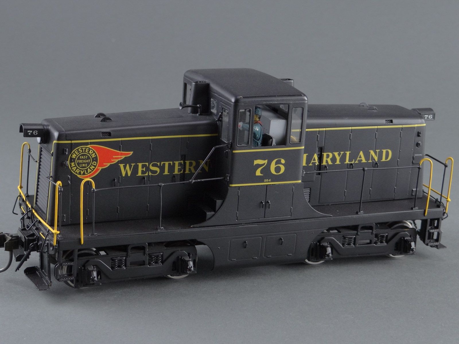 O 2-Rail Brass Model Train - W&R WM Western Maryland GE 44-Ton DS-6 ...