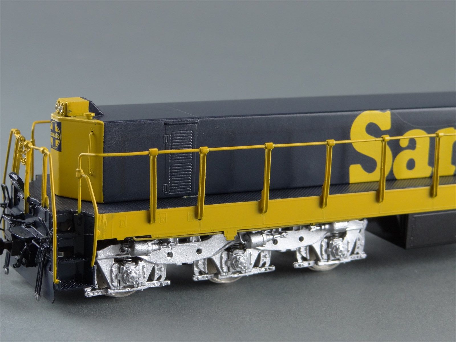 HO Brass Model Train - OMI 6173.1 ATSF Santa Fe Slug Diesel - Custom