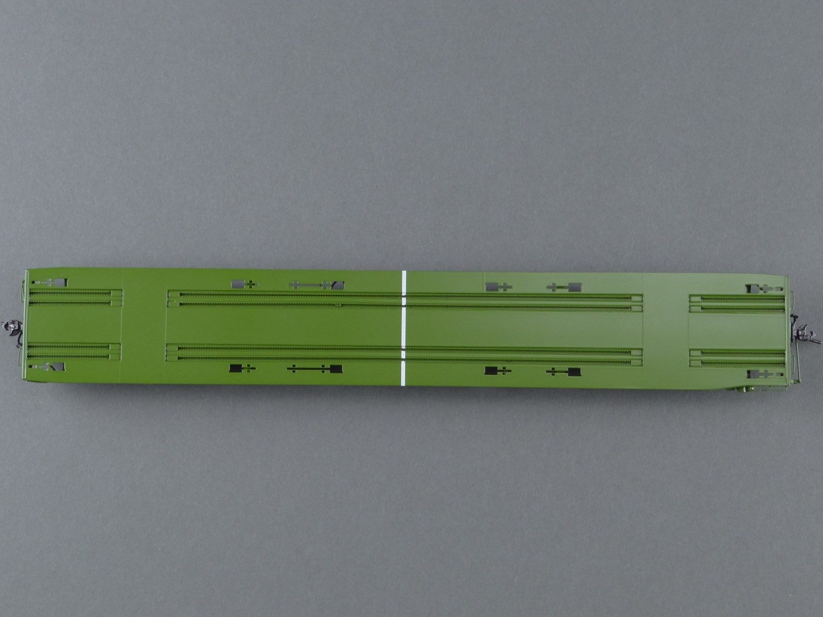 HO Brass Model Train - UTI 7021-2 DODX Heavy Duty Flat Car #40312 BN Green