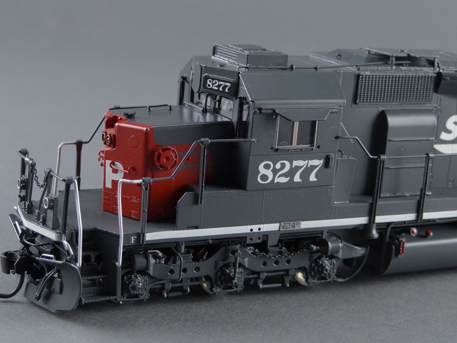 HO Brass Model Train - OMI 6279.1 Overland SP Southern Pacific Road SD40T-2 Diesel #8277