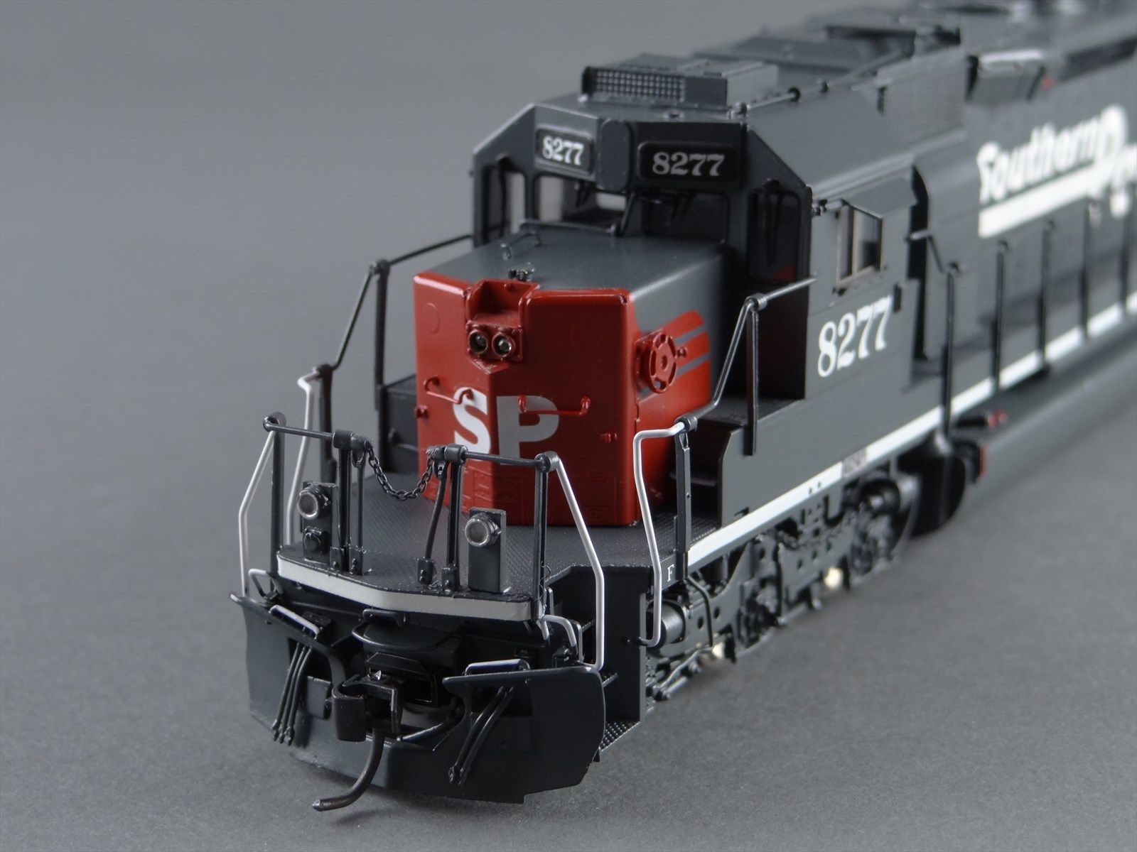 HO Brass Model Train - OMI 6279.1 Overland SP Southern Pacific Road SD40T-2 Diesel #8277