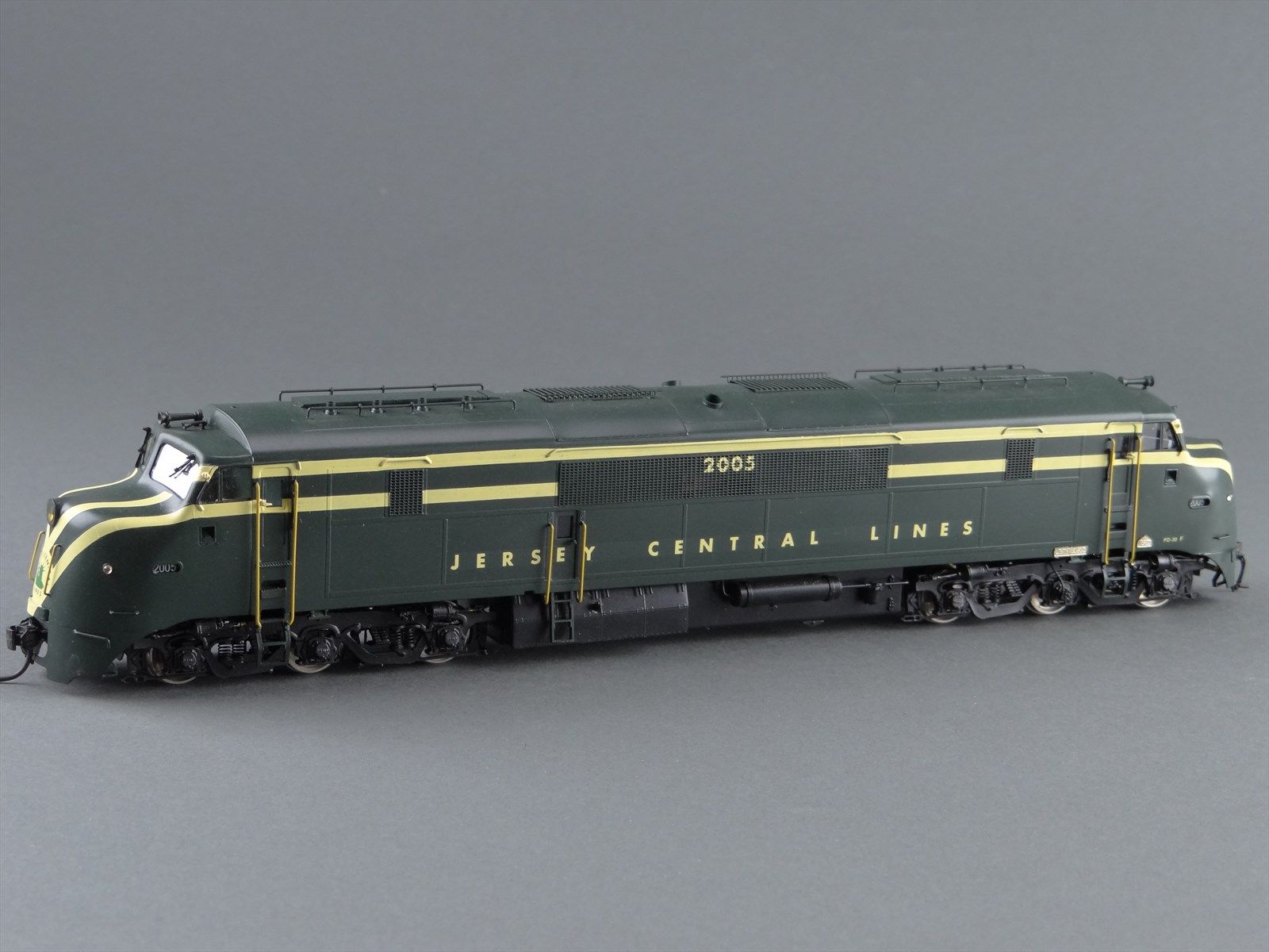 HO Brass Model Train - OMI 5137.2 CNJ Central New Jersey Double Ender #2005