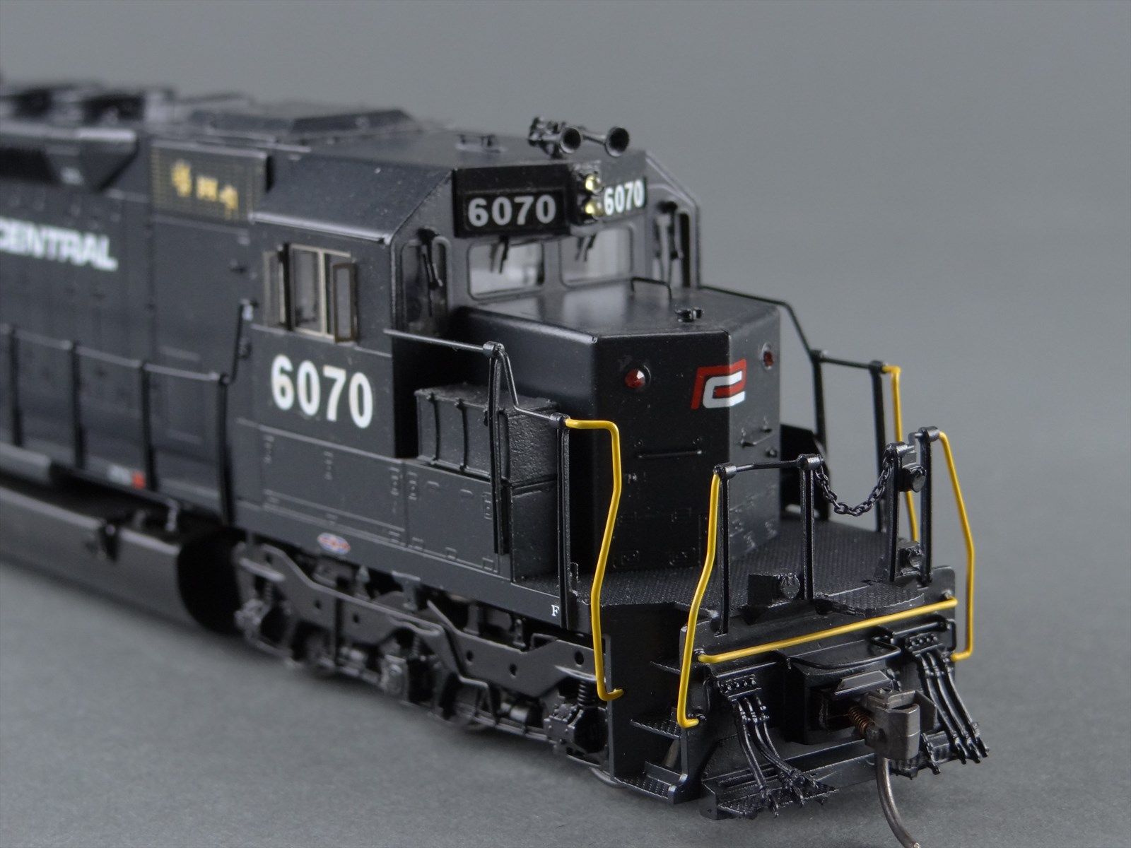 HO Brass Model Train - OMI 5387 PC Penn Central SD40 Diesel #6070 w ...