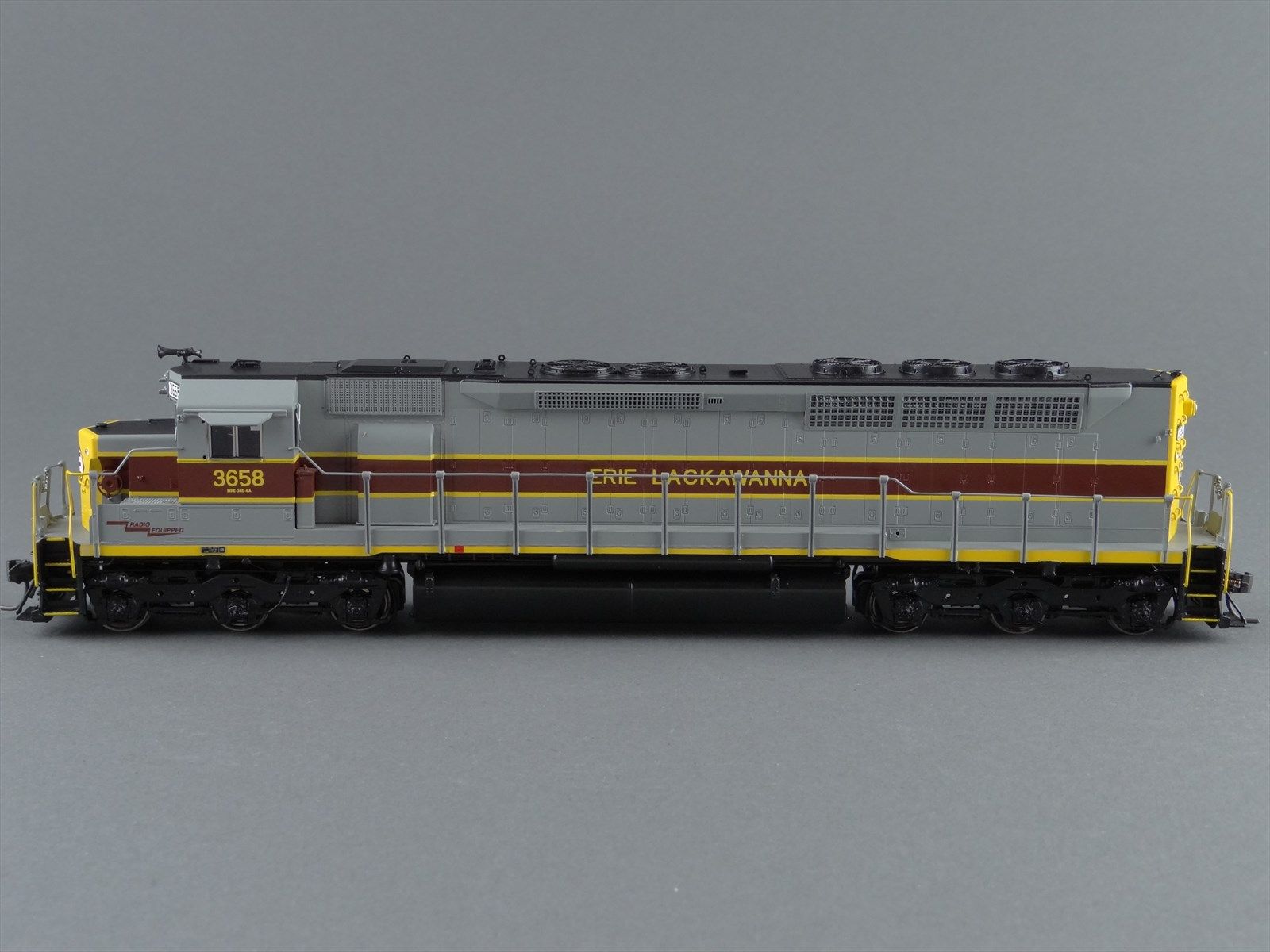 HO Brass Model Train - OMI #6384.1 Overland EL Erie-Lackawanna SDP45 #3658