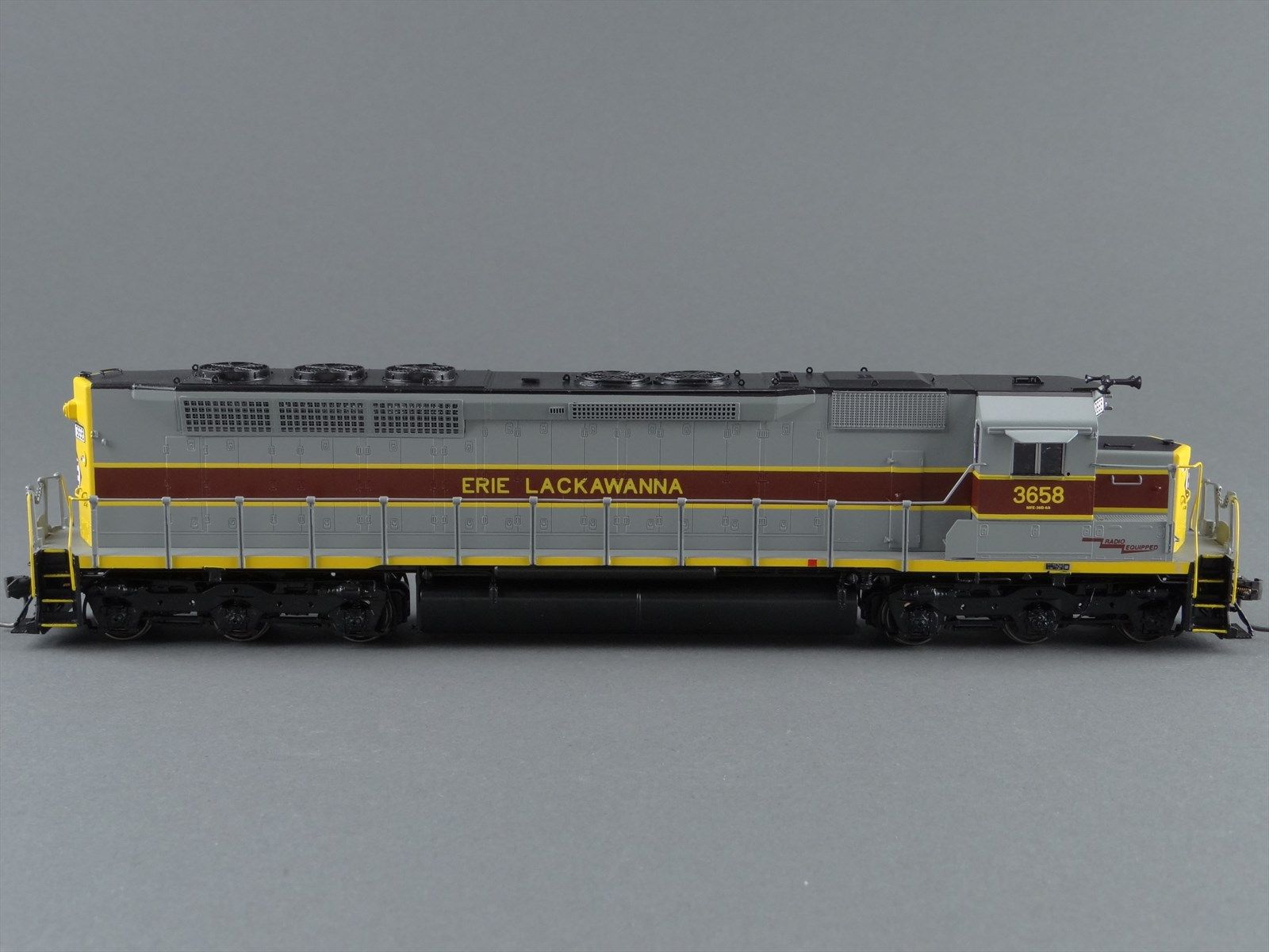 HO Brass Model Train - OMI #6384.1 Overland EL Erie-Lackawanna SDP45 #3658