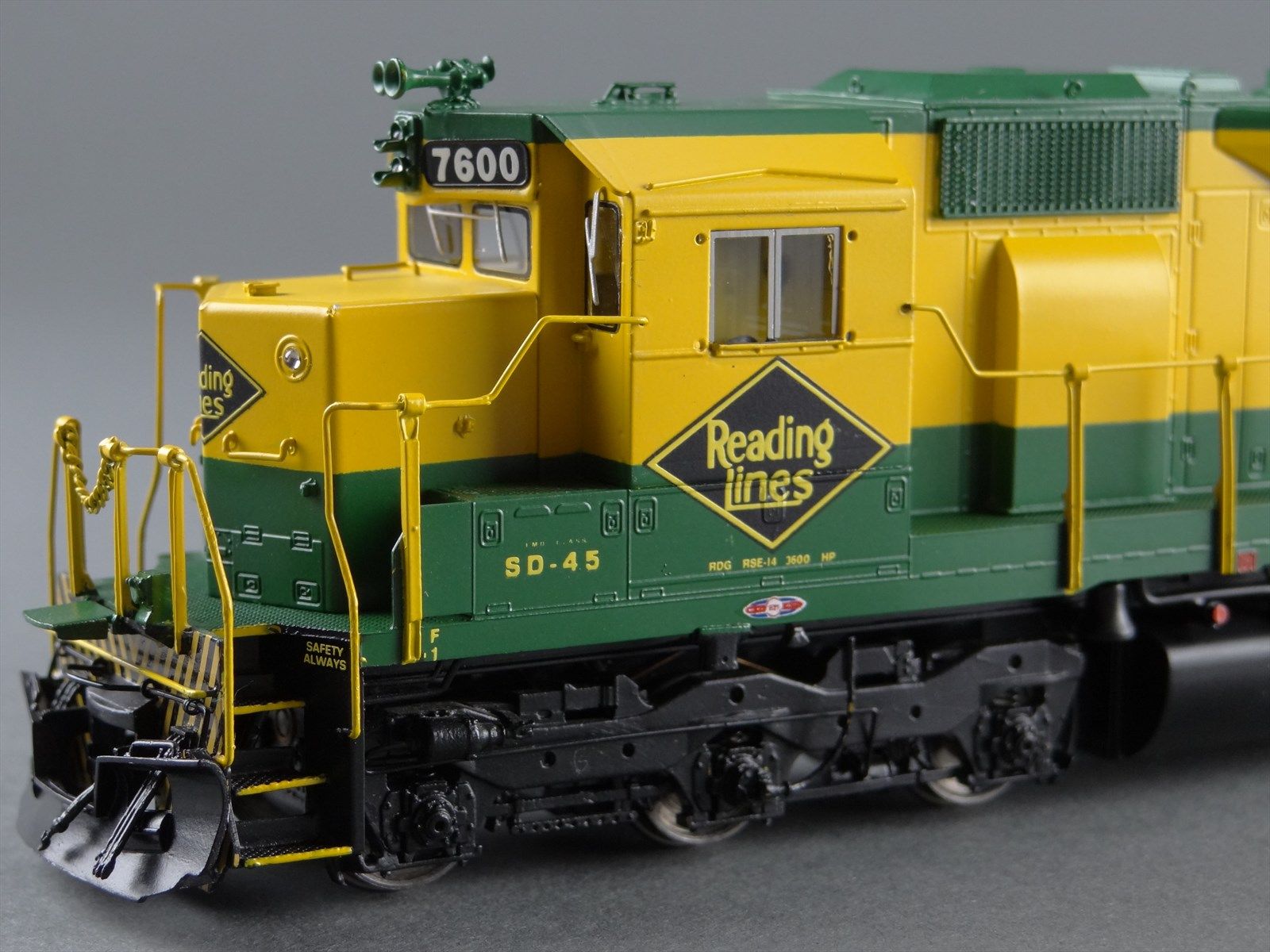 HO Brass Model Train - OMI Overland Reading Lines EMD SD45 Diesel #7600