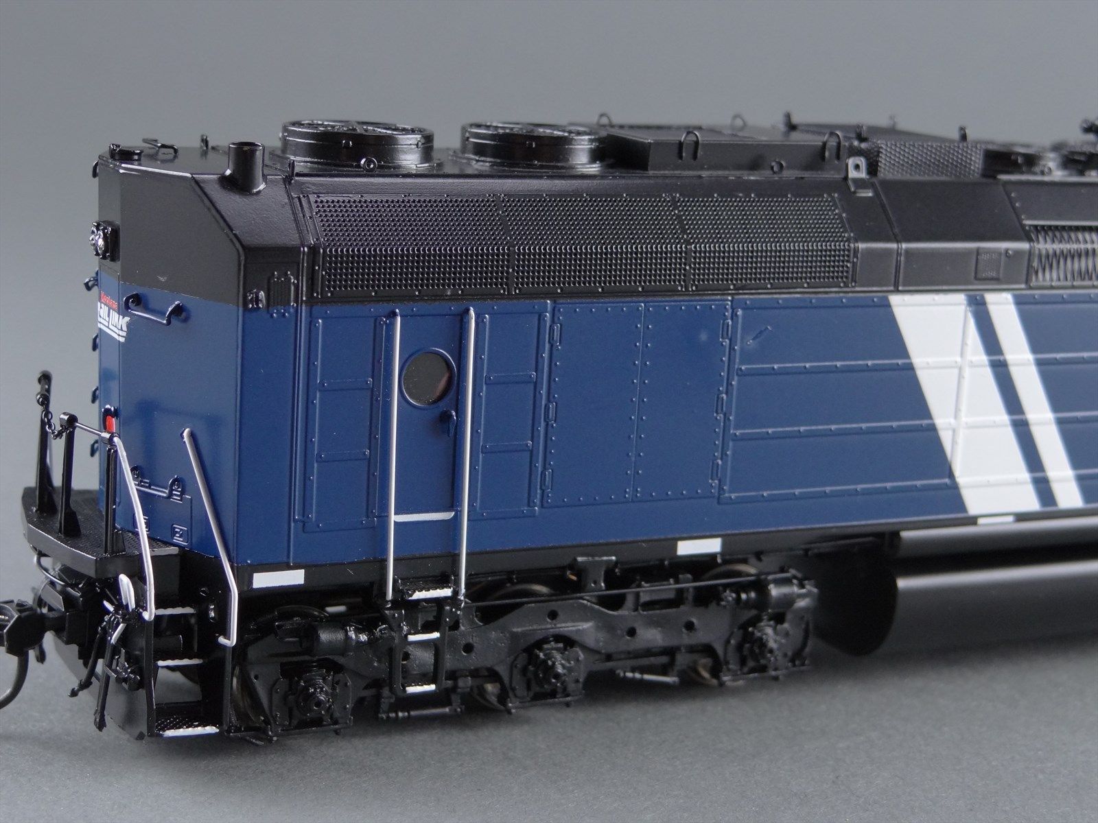 HO Brass Model Train - OMI 5687.1 Overland MRL Montana Rail Link Diesel ...