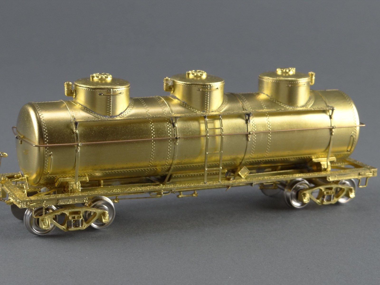 HO Brass Model Train - OMI #3132 ACF Triple Dome 8,000 Gallon Tank Car