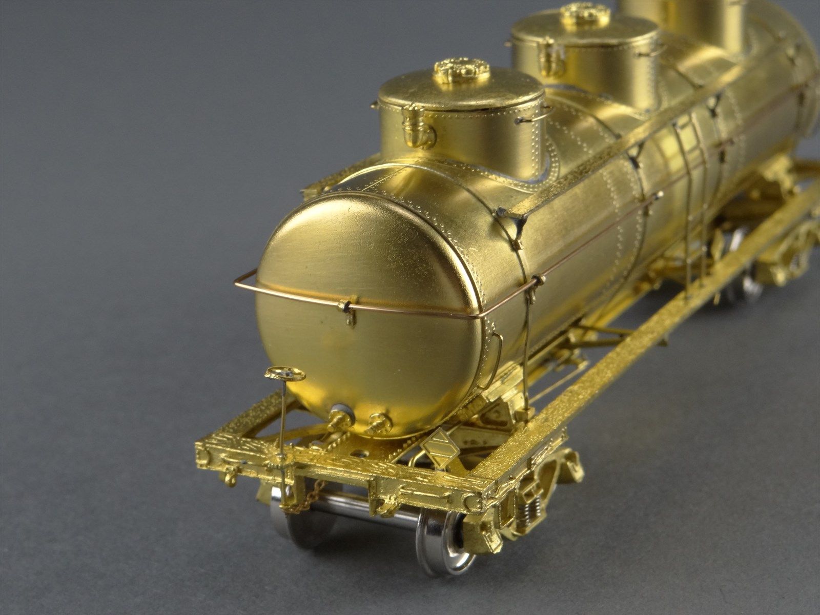 HO Brass Model Train - OMI #3132 ACF Triple Dome 8,000 Gallon Tank Car