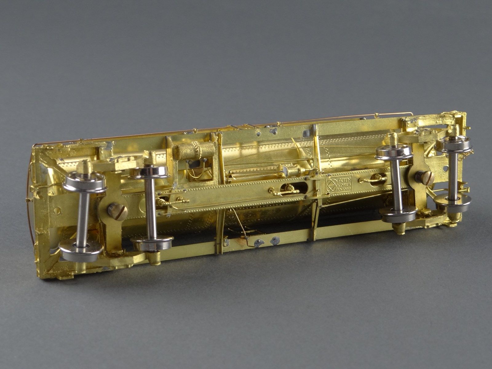 HO Brass Model Train - OMI #3132 ACF Triple Dome 8,000 Gallon Tank Car