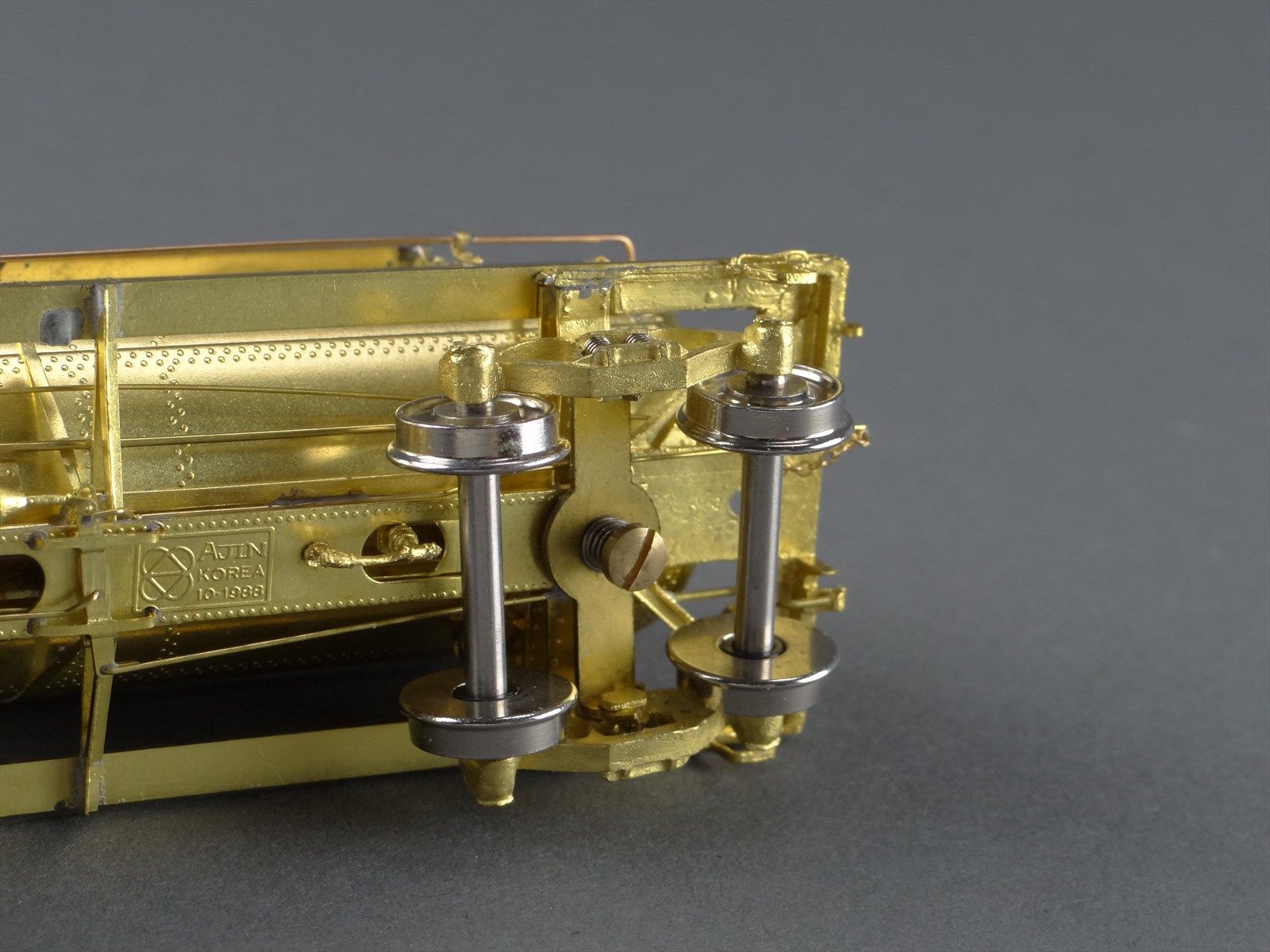 HO Brass Model Train - OMI #3132 ACF Triple Dome 8,000 Gallon Tank Car