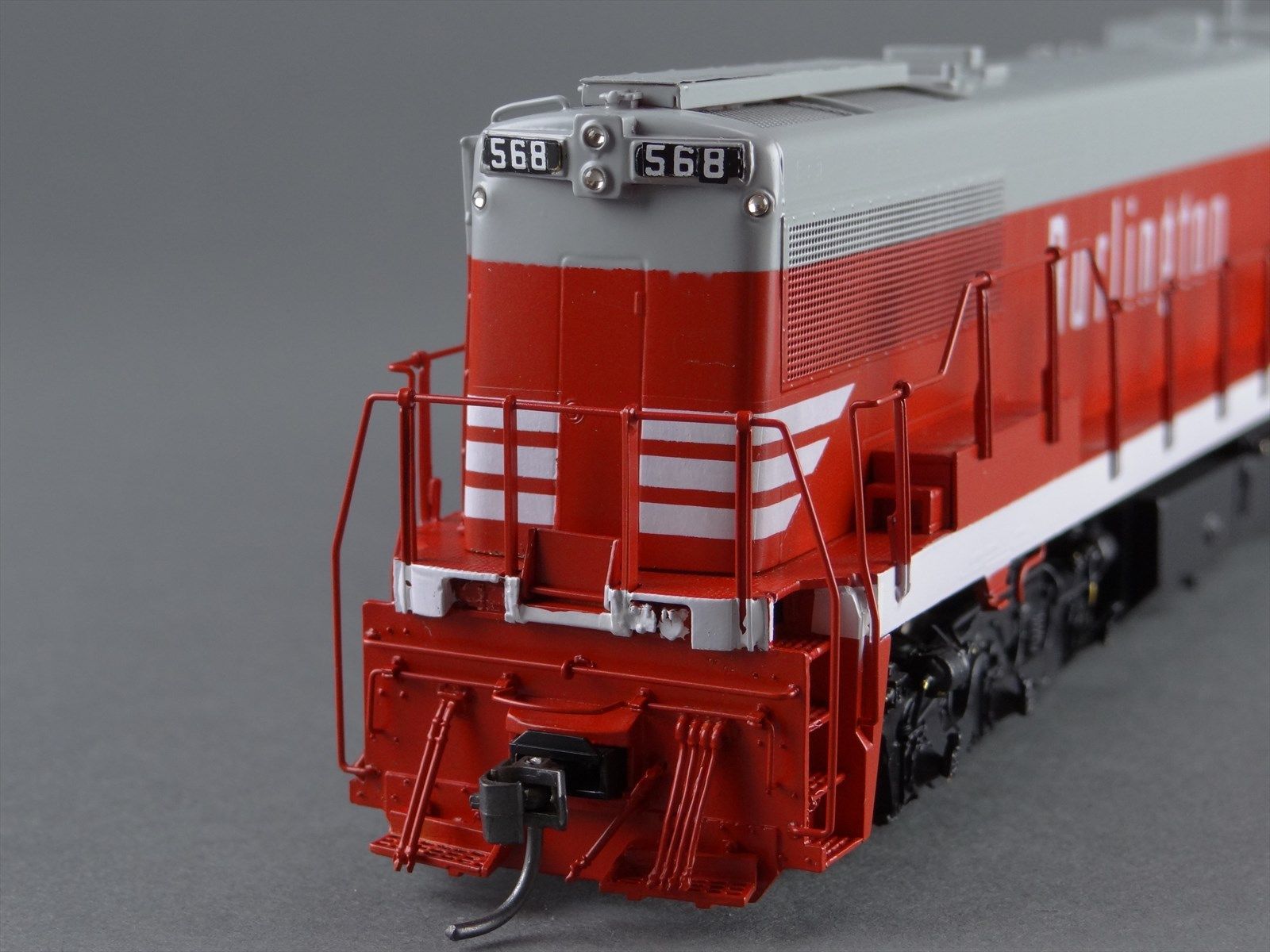 HO Brass Model Train - OMI 6268 Overland CB&Q Burlington U28C / U25C Diesel #568 - Custom