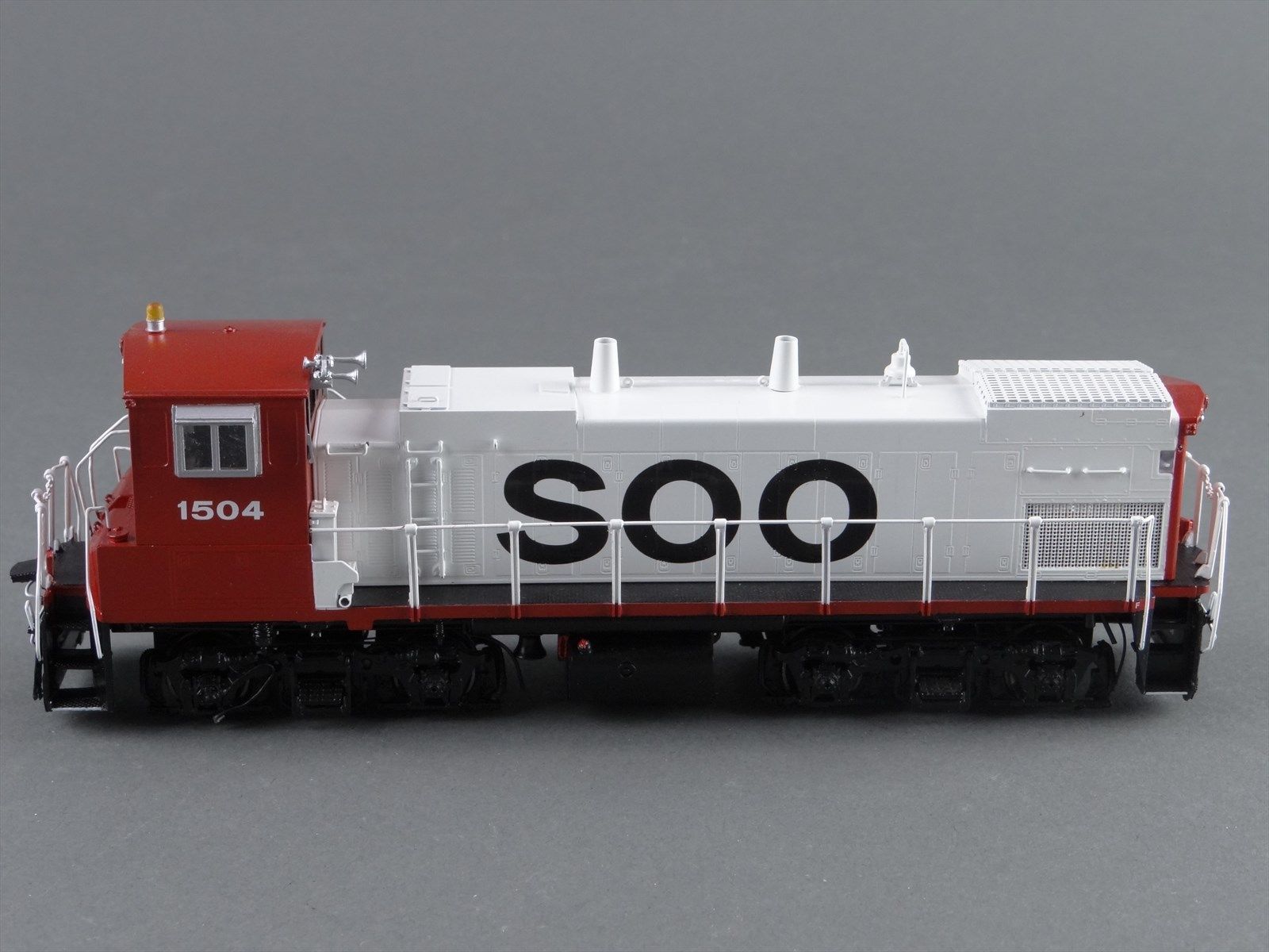 HO Brass Model Train - OMI 6816.1 Overland SOO Line EMD MP15AC #1504 w ...