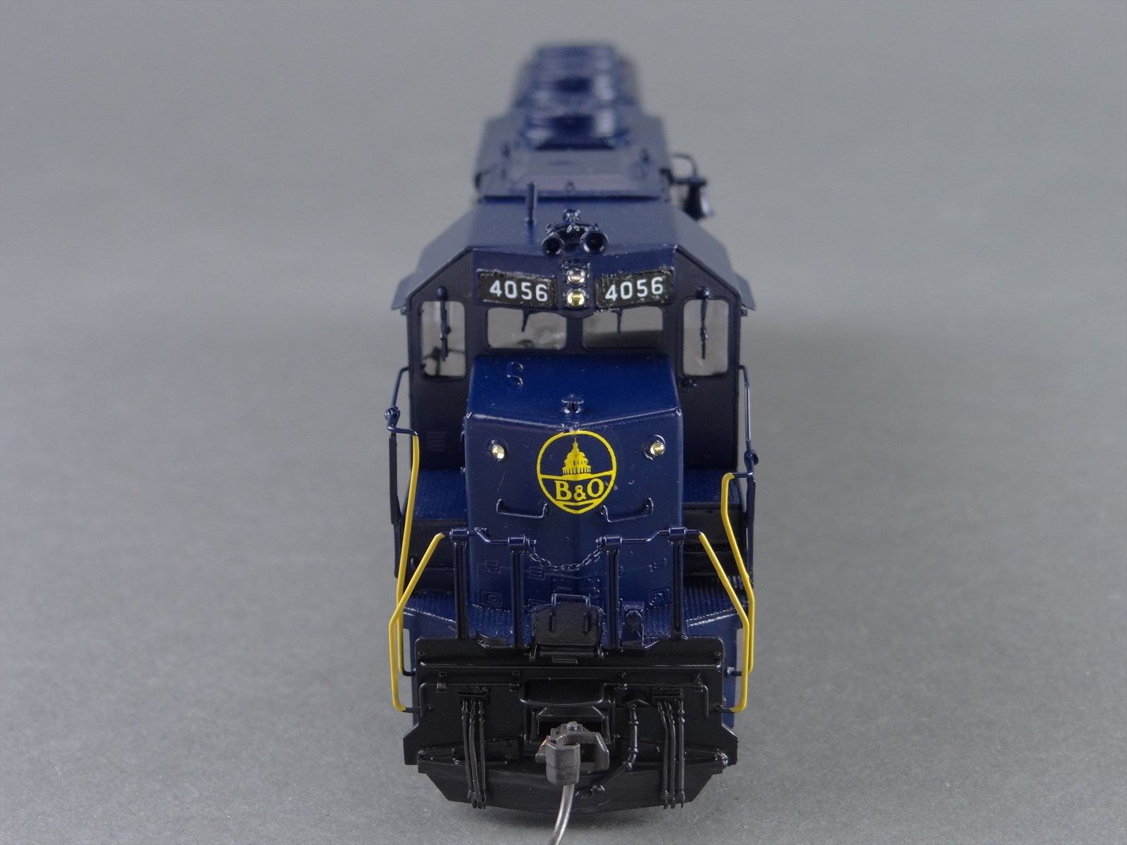 HO Brass Model Train - OMI 5551.1 B&O Baltimore & Ohio EMD GP-40 Diesel ...