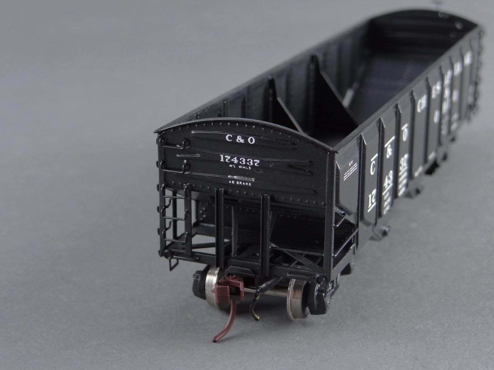 HO Brass Model Train - OMI 1308 C&O Chesapeake & Ohio Triple Hopper ...