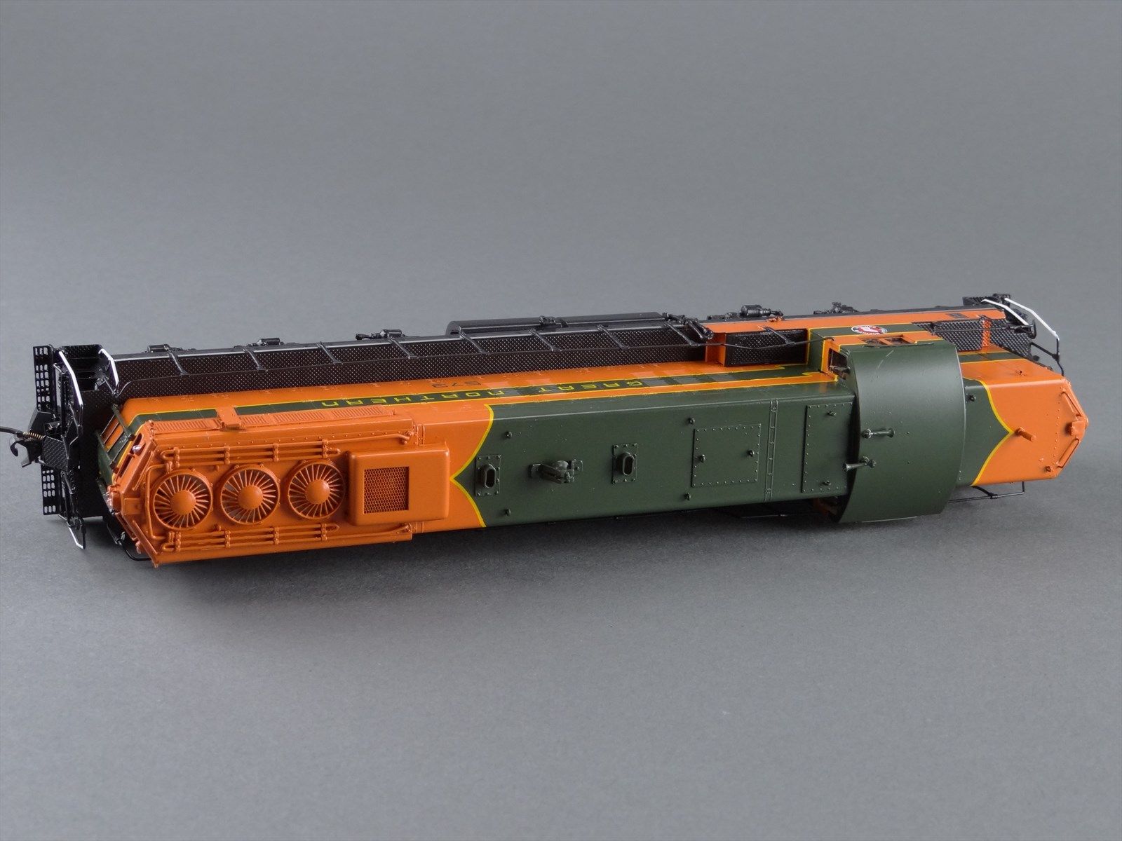 HO Brass Model Train - OMI 5169.1 GN Great Northern SD9 Phase I #573 ...