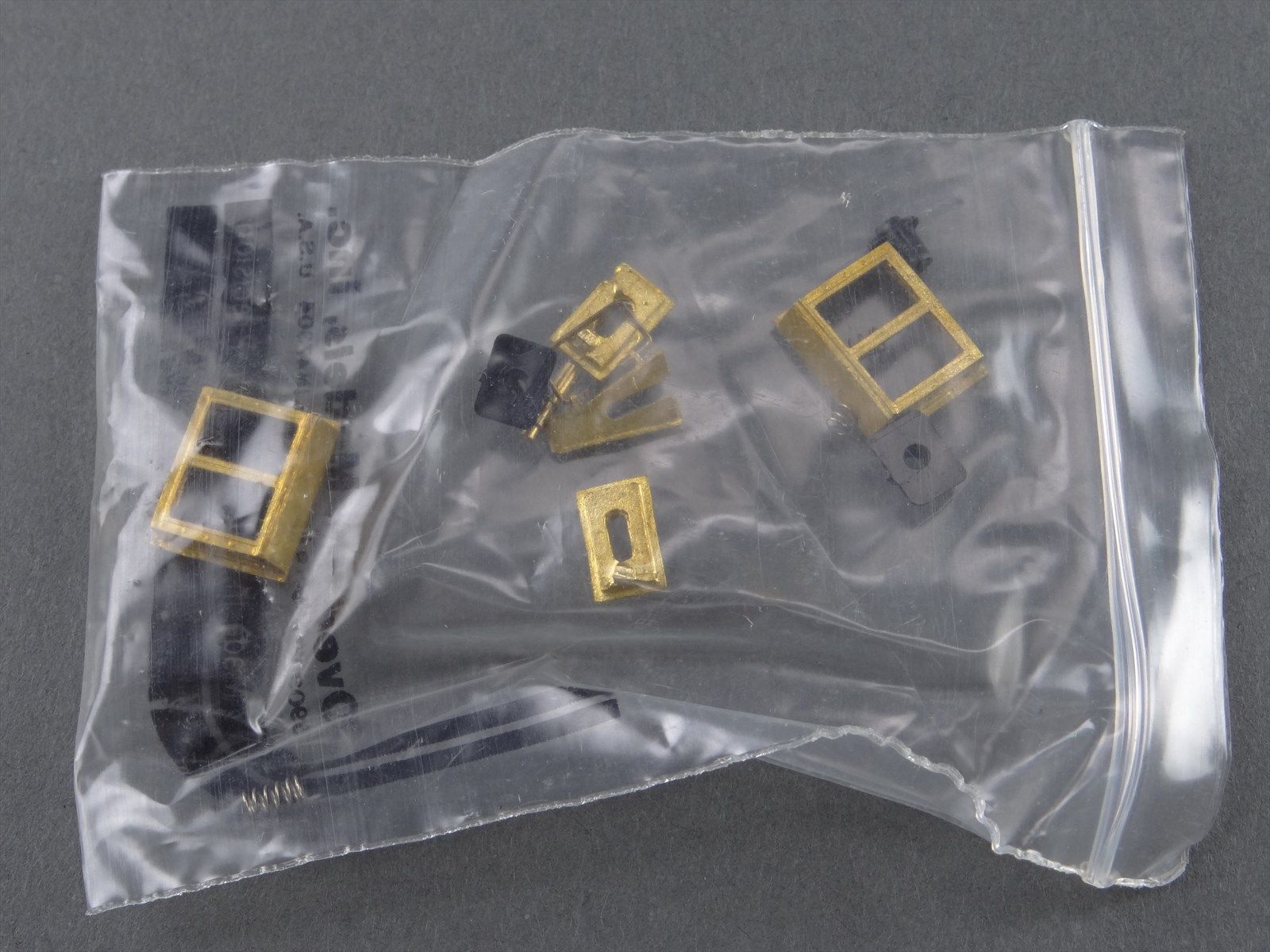 HO Brass Model Train - OMI 5169.1 GN Great Northern SD9 Phase I #573 ...