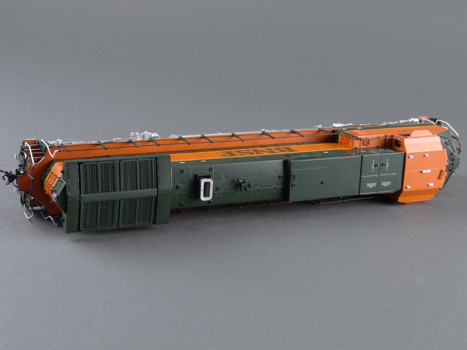 HO Brass Model Train - OMI 6528.1 BNSF Heritage C44-9W Diesel #1027 - 1997 Run