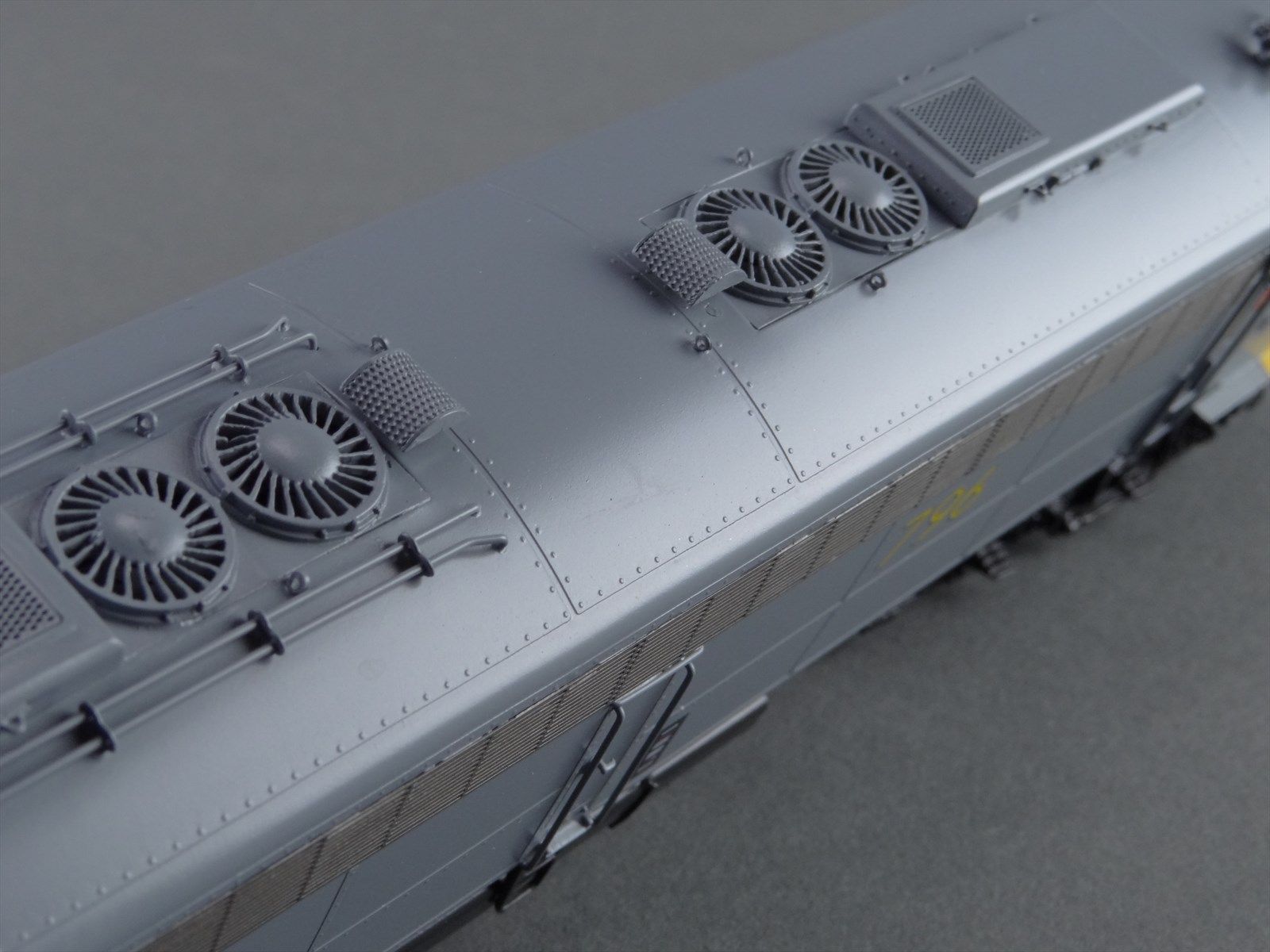 HO Brass Model Train - OMI 6028.1 Overland L&N Louisville & Nashville E8A Diesel #796 - Custom