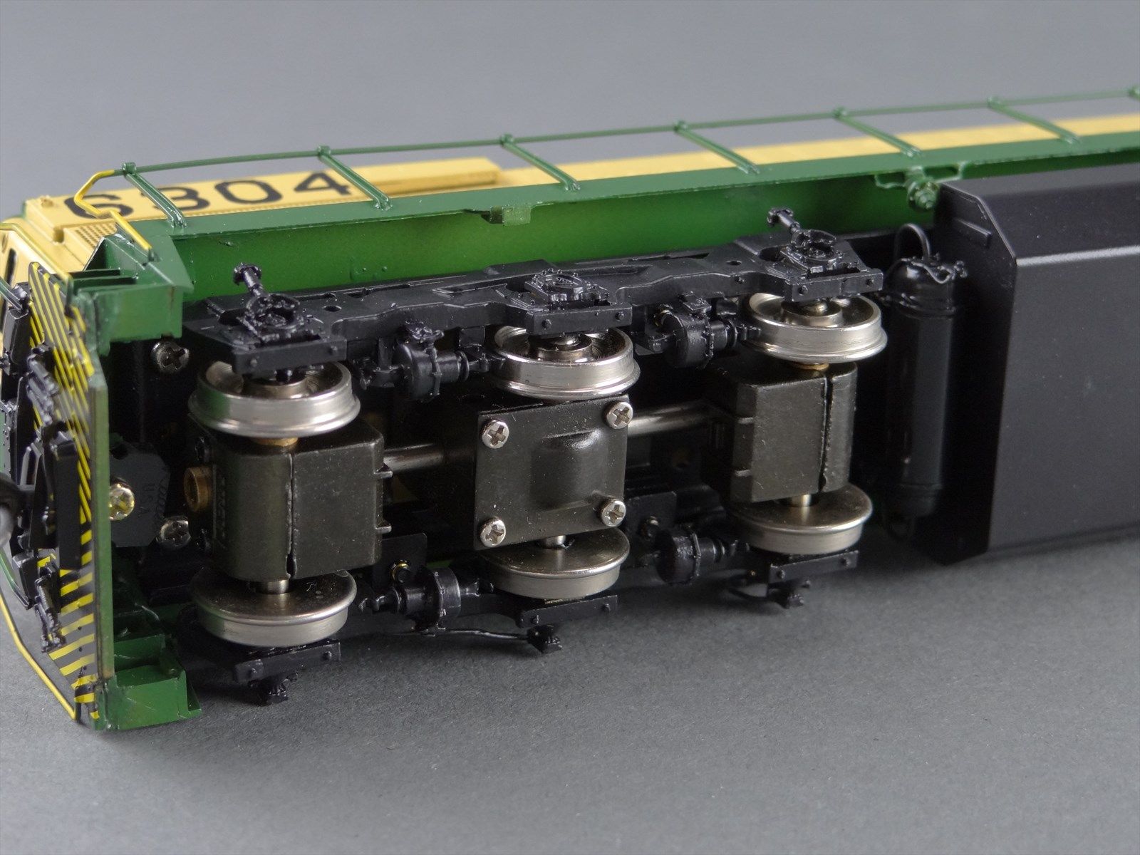 HO Brass Model Train - OMI 5097 Reading Bee Line Service GE U30C Diesel ...