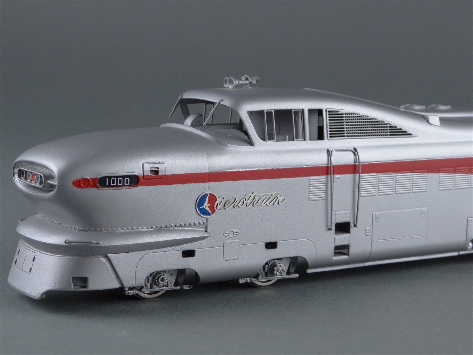 HO Brass Railworks GM 4-Unit Aerotrain #1000 + Add-On Coach - 1988 Run