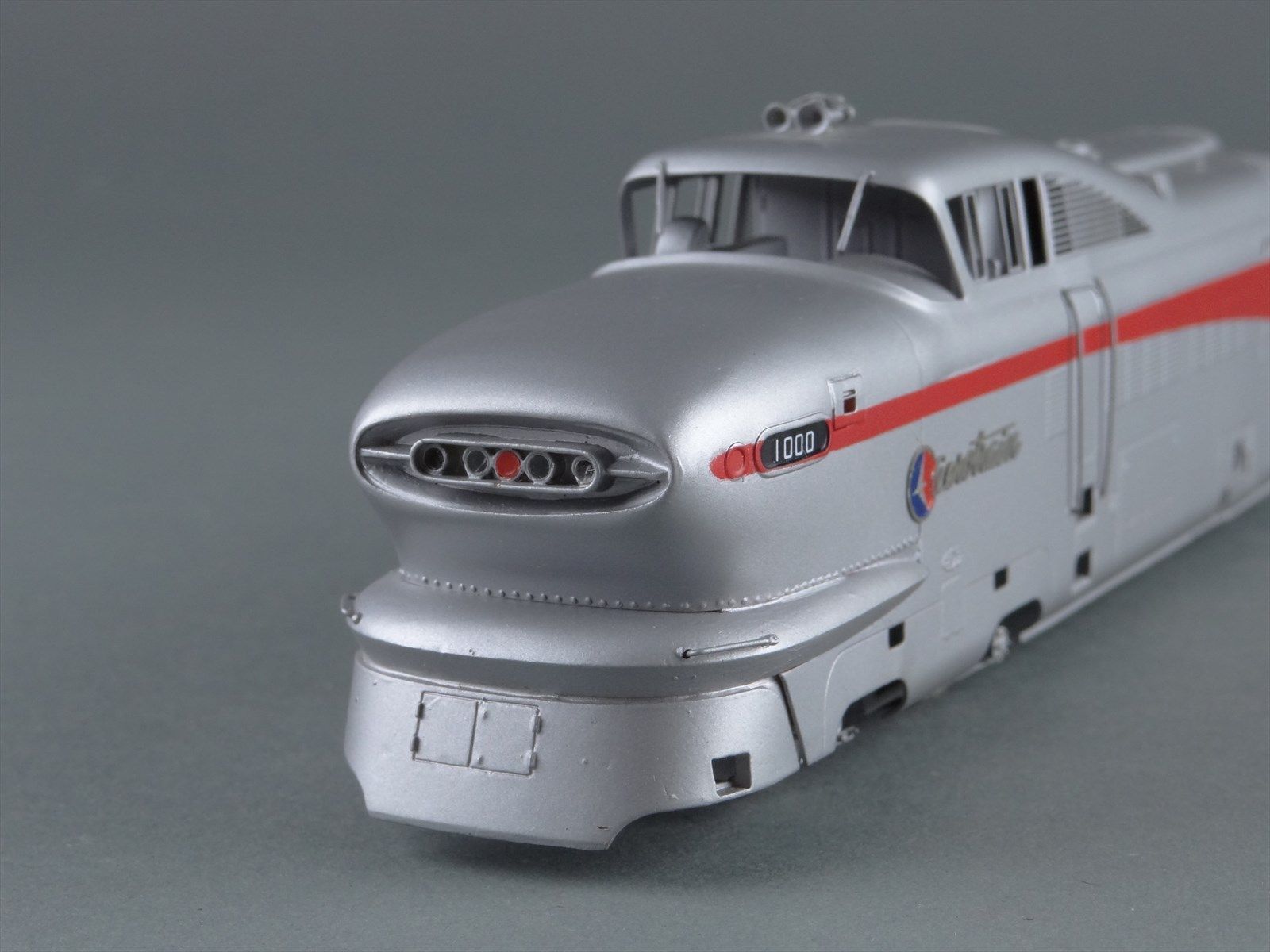 HO Brass Railworks GM 4-Unit Aerotrain #1000 + Add-On Coach - 1988 Run