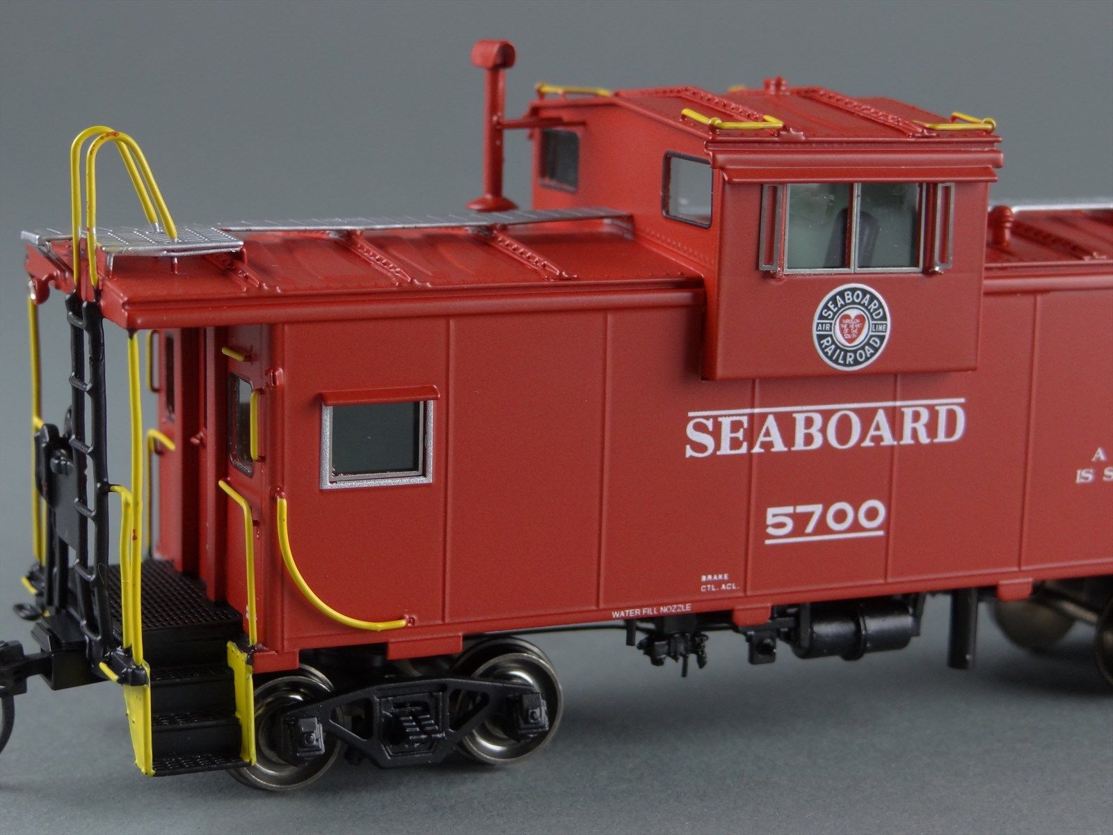 HO OMI 4247.1 SBD Seaboard International W-V Caboose #5700 w/ Interior ...