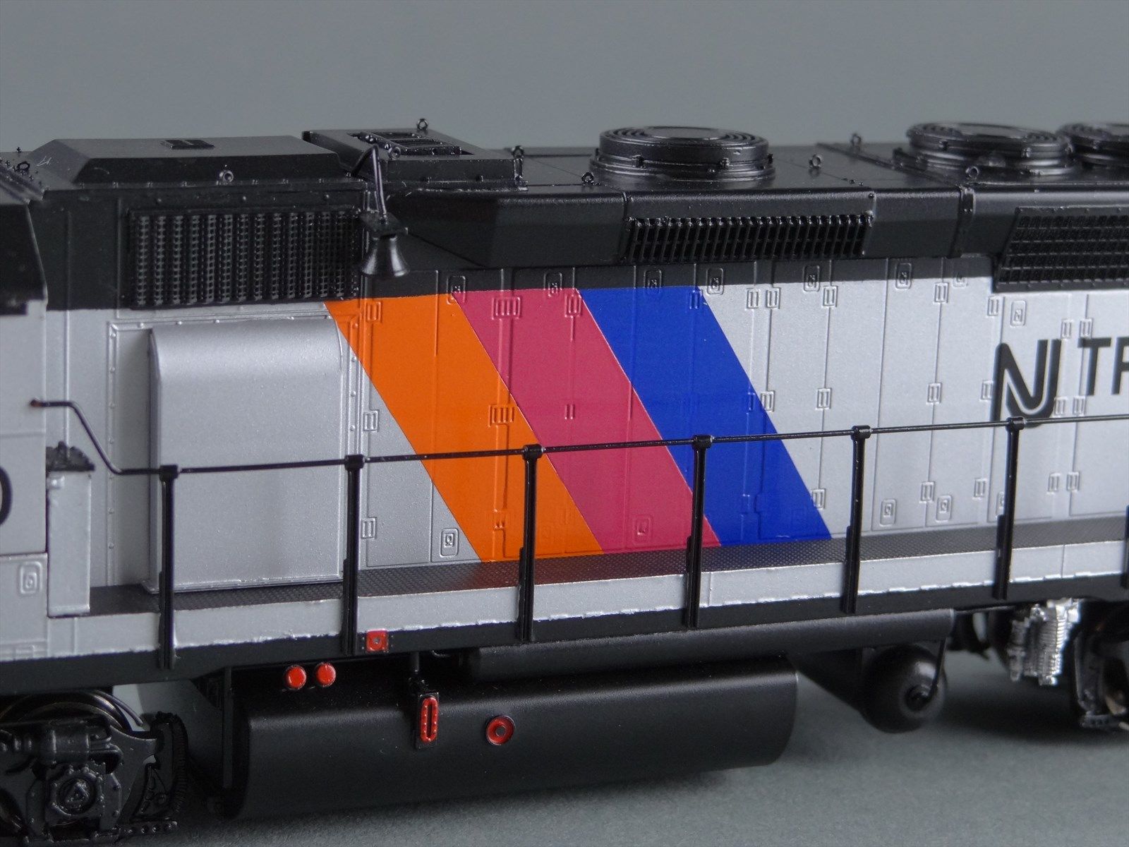 HO Brass OMI 87010145.1 Overland NJT NJ Transit GP40P Diesel #4100