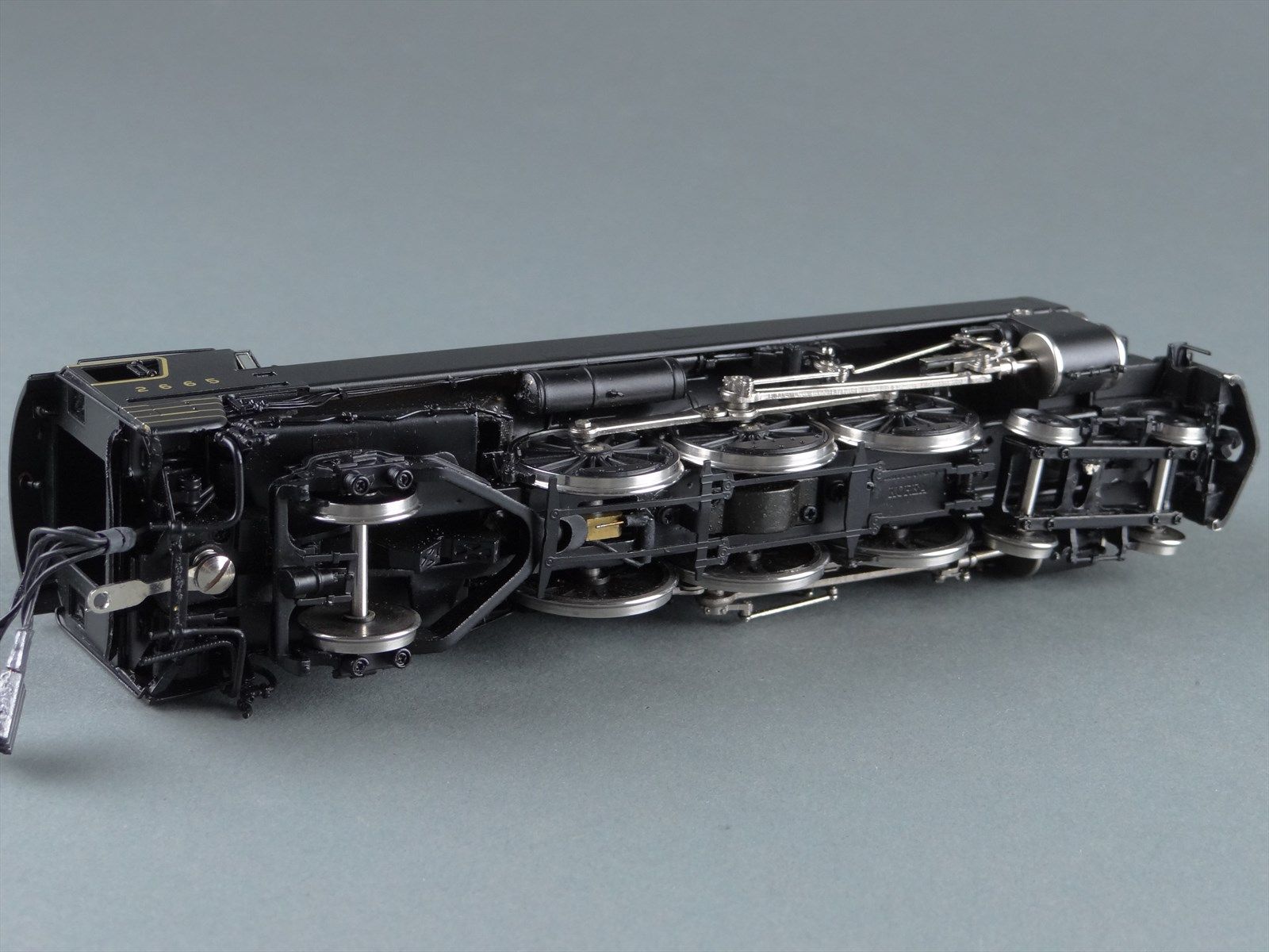 HO CIL 2461.1S PRR Southwind 7-Car Passenger Set + 4-6-2 K-4s Loco w ...