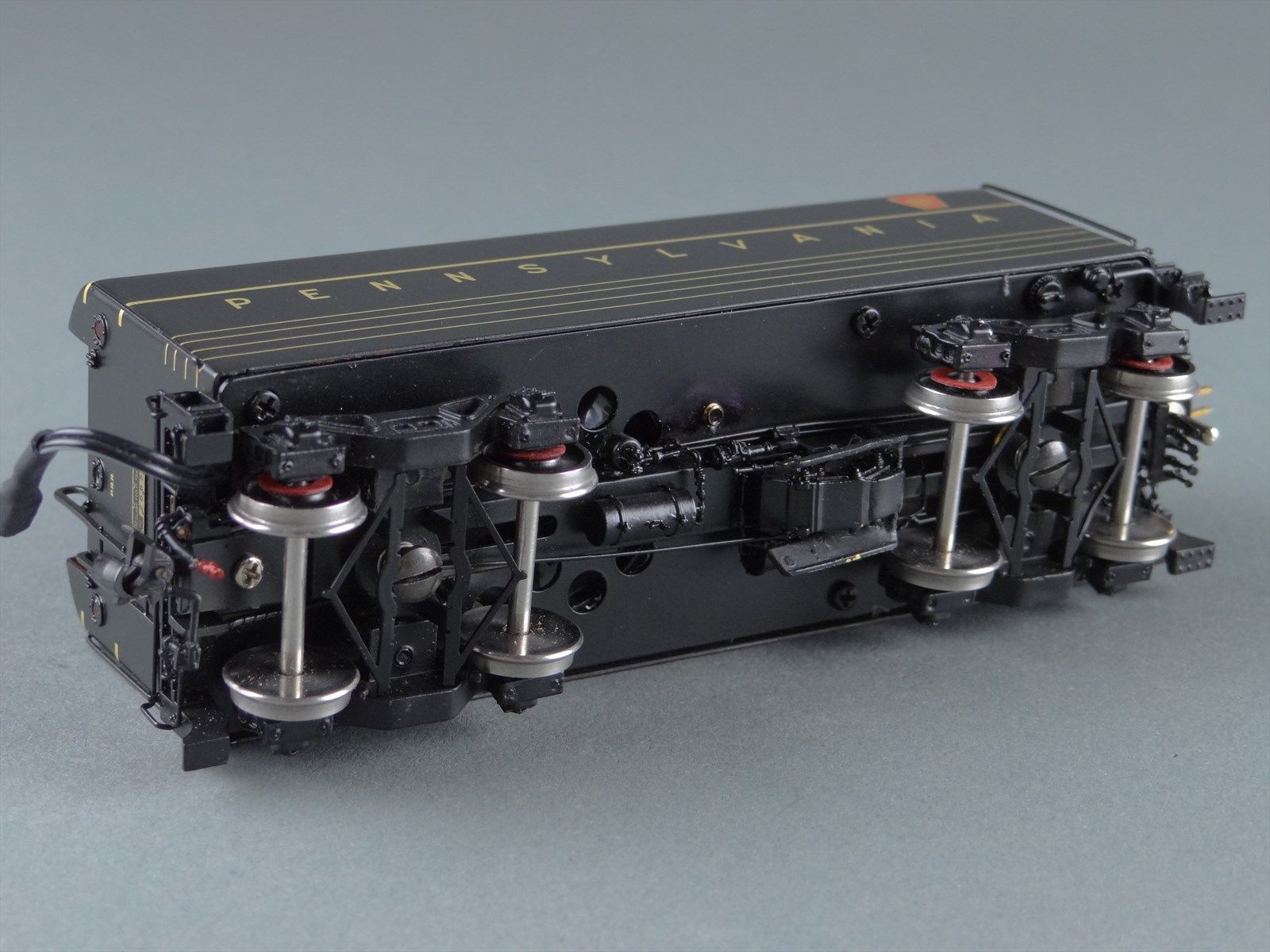 HO CIL 2461.1S PRR Southwind 7-Car Passenger Set + 4-6-2 K-4s Loco w ...