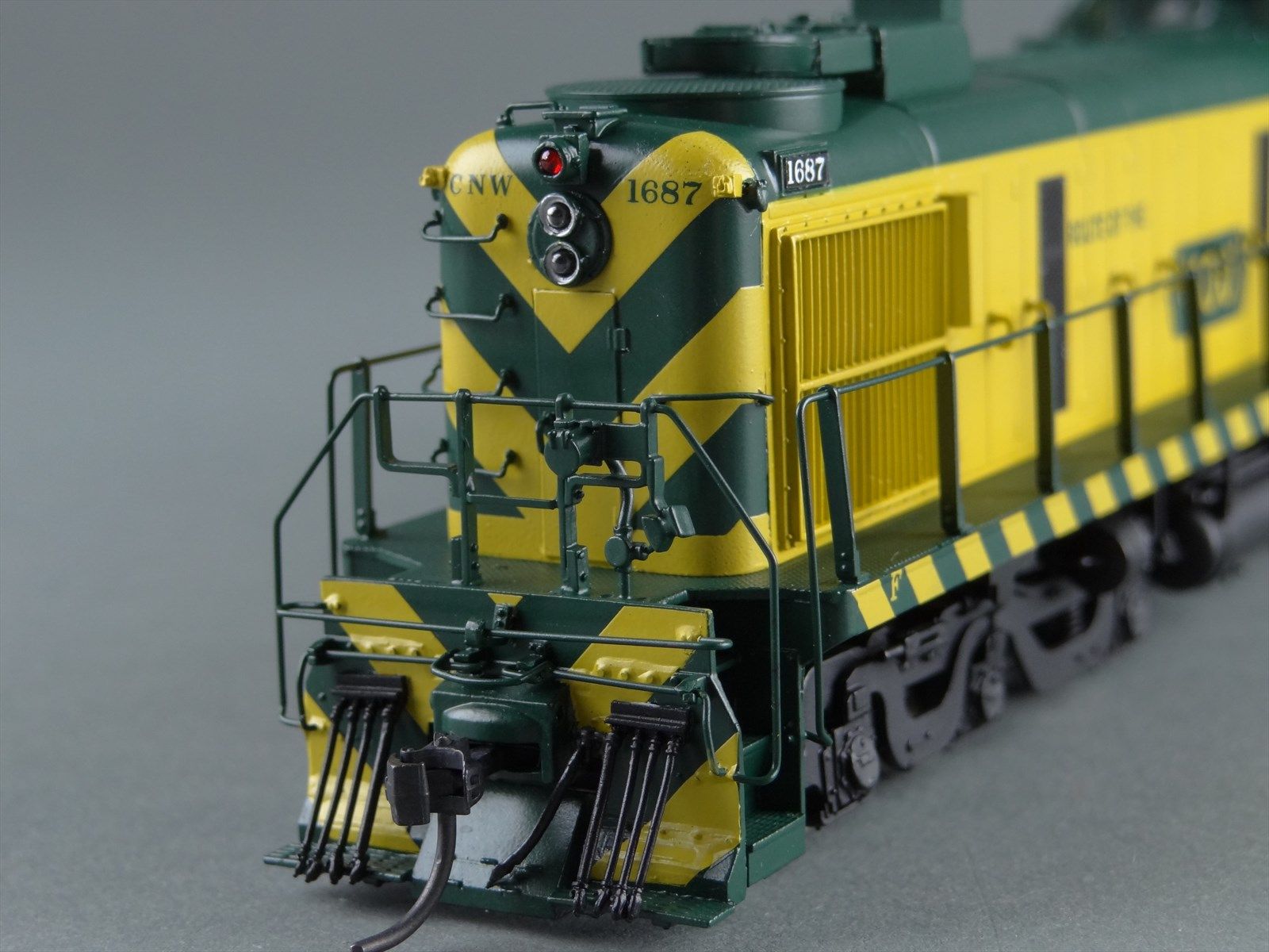 HO OMI Overland CNW Route of the 400 ALCO RSD-5 Hammerhead #1687