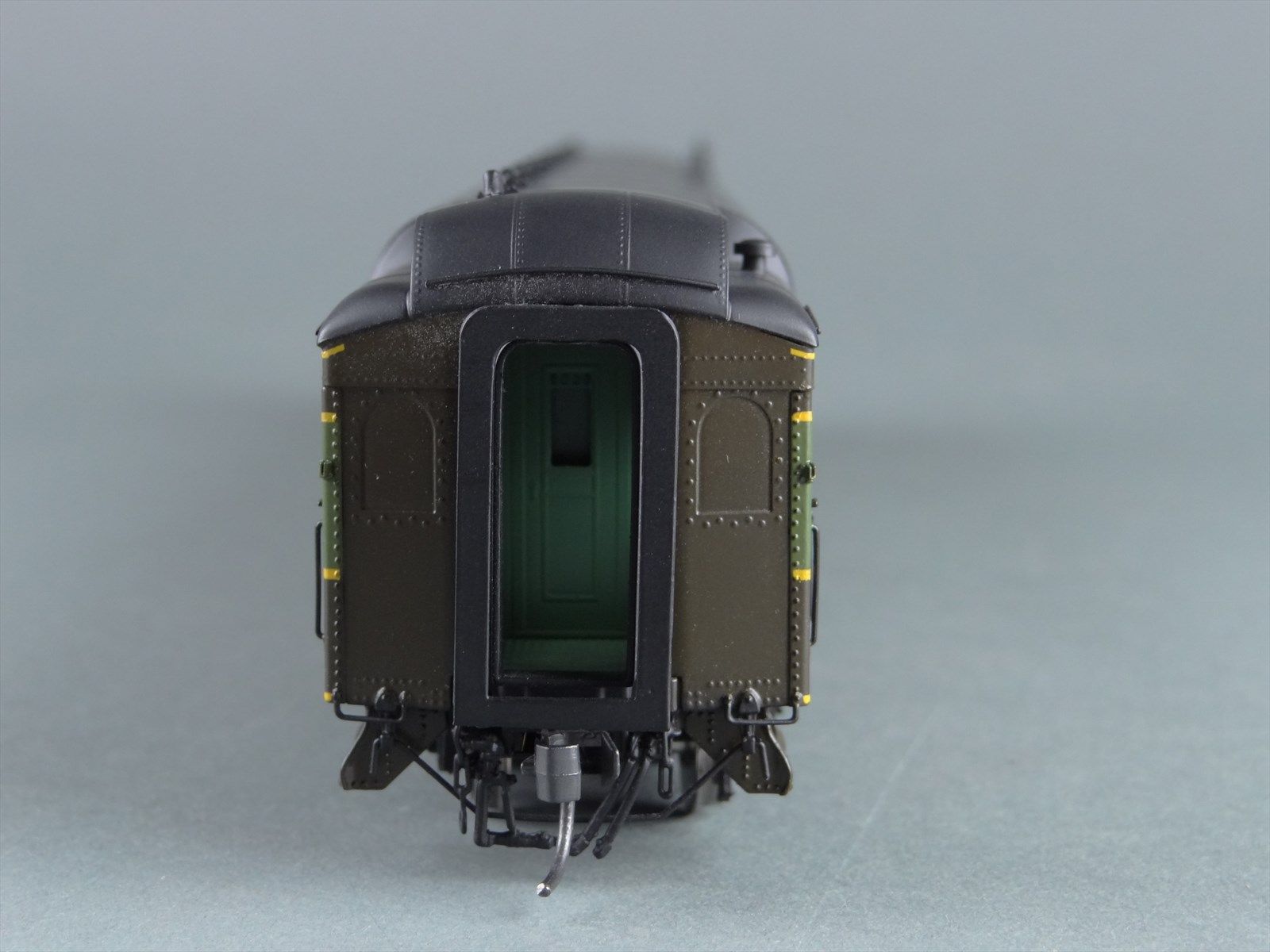 HO W&R Enterprises NP Northern Pacific 1946 NCL - Coach #1255 w ...